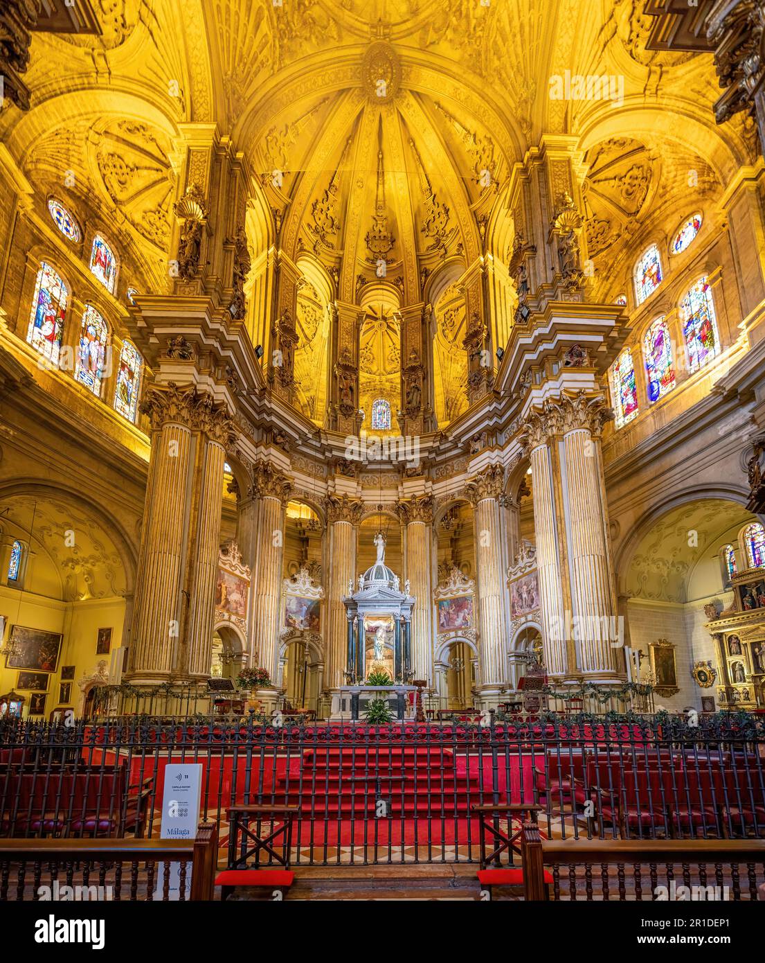 The main chapel hi-res stock photography and images - Alamy