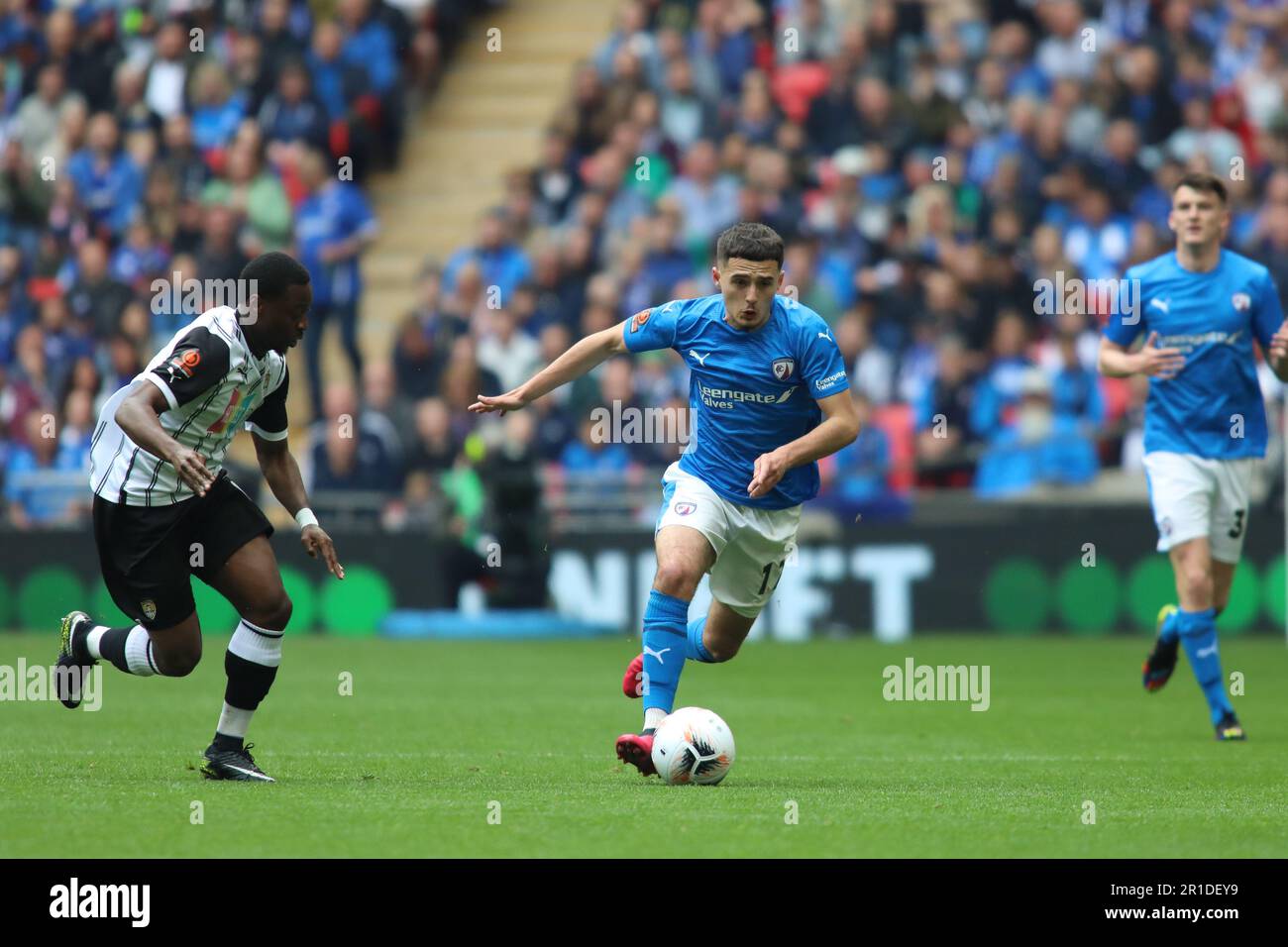 Armando dobra chesterfield hi-res stock photography and images - Alamy