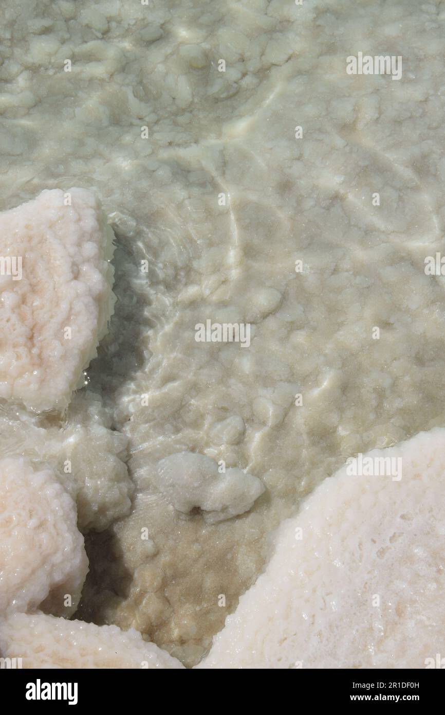 Sinking sea level, sinkholes and salt crystals - Coast of the Dead Sea ...