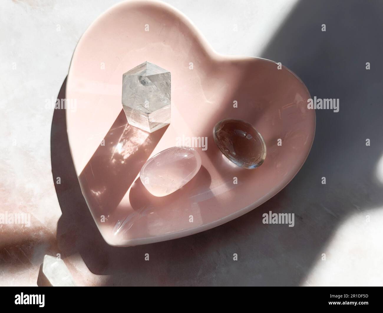 Gemstones for esoteric spiritual practice. Reiki therapy concept. Feng ...