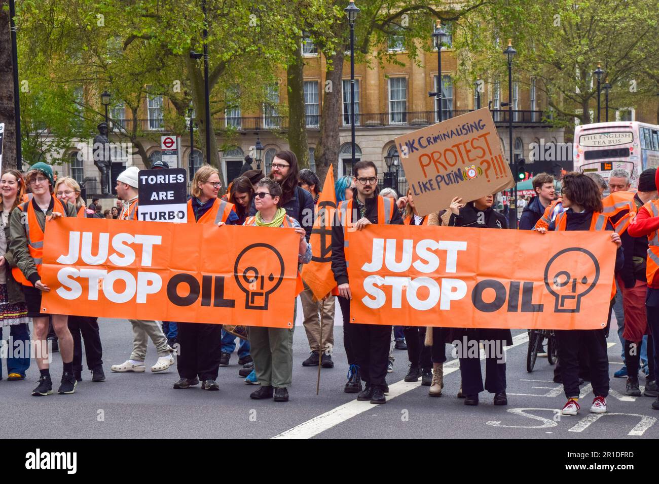 Fossil fuel licences hi-res stock photography and images - Alamy