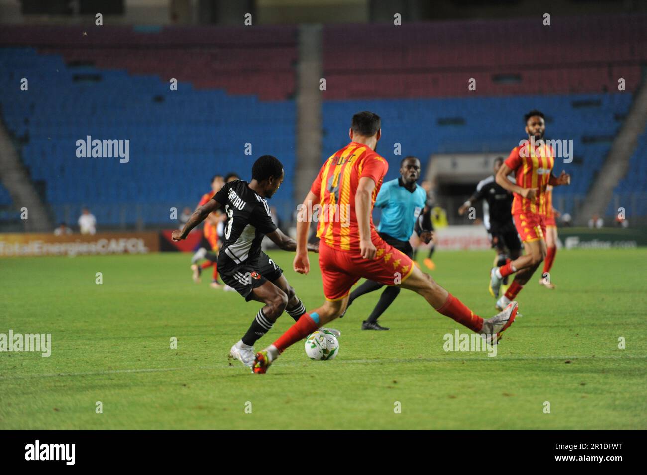 Second leg caf champions league hi-res stock photography and images - Alamy
