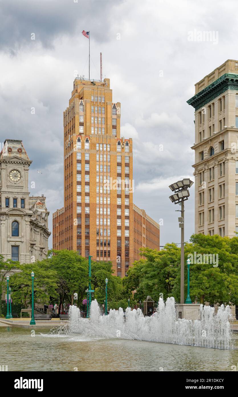 State Tower Building, viewed from Clinton Square Stock Photo - Alamy