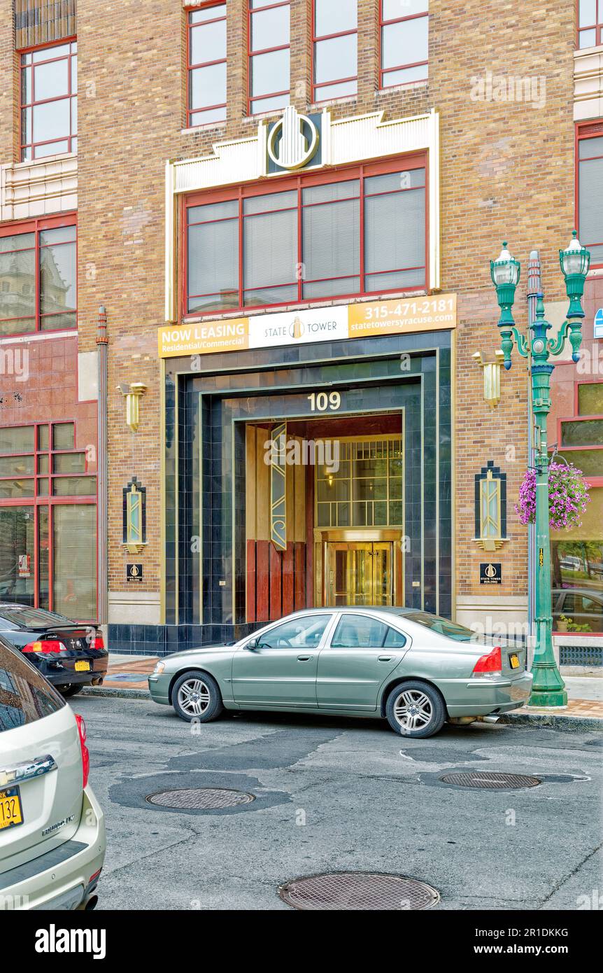 State Tower Building, 109 South Warren Street entrance Stock Photo - Alamy