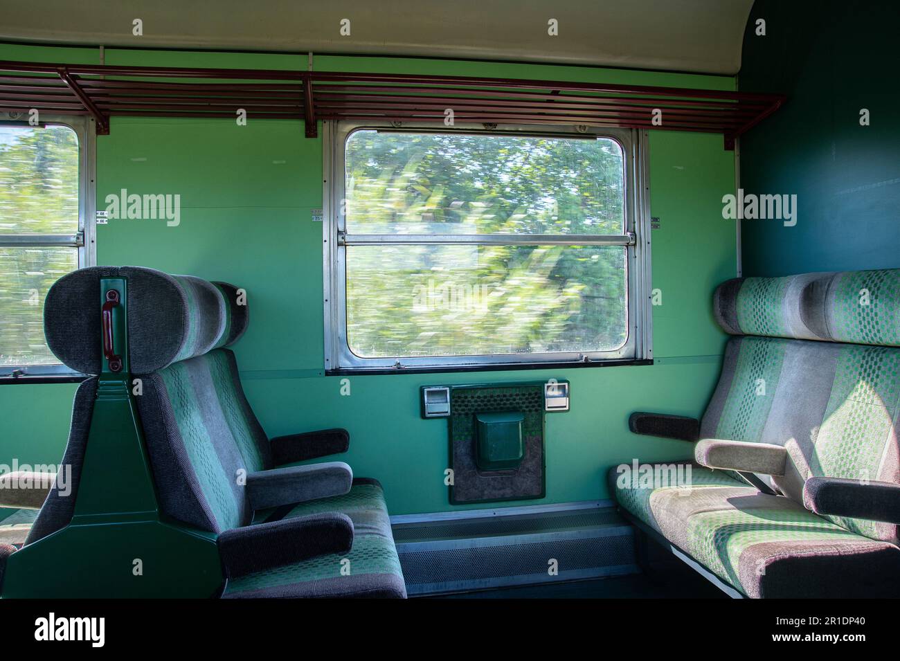 Rail chairs hi-res stock photography and images - Alamy