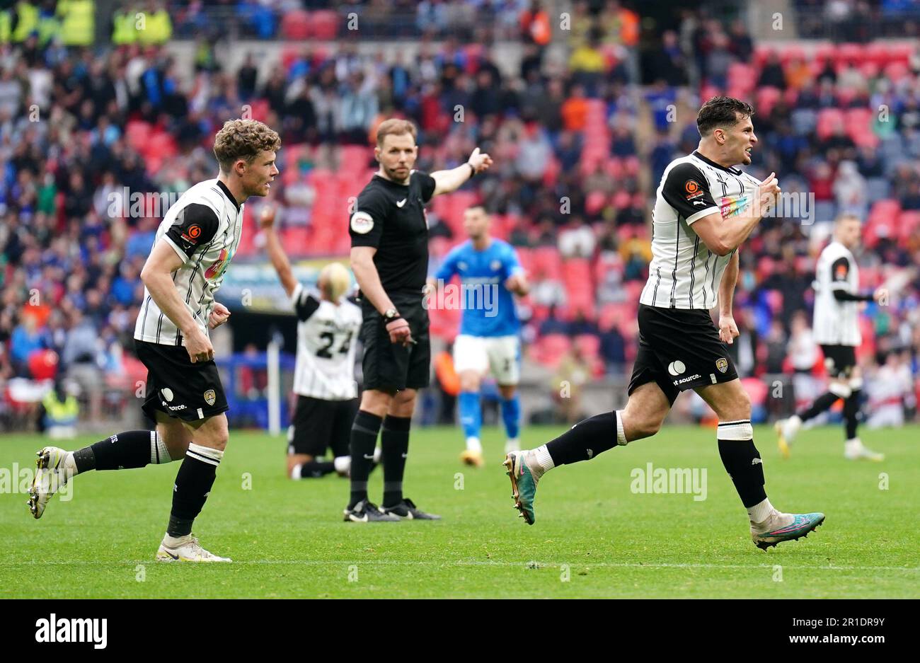 Ruben rodrigues celebration hi-res stock photography and images - Alamy