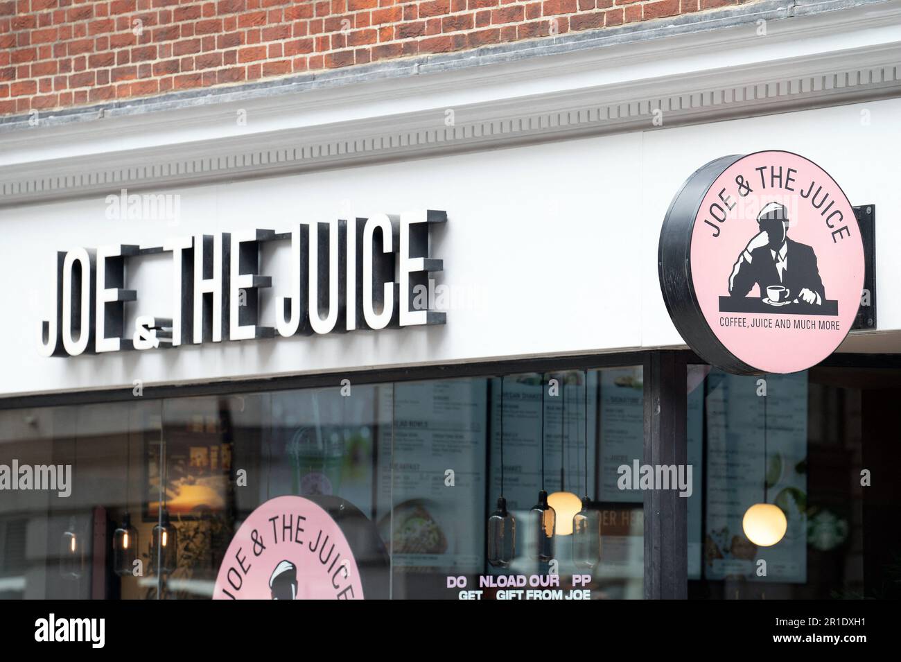 Joe and the juice london hi-res stock photography and images - Alamy
