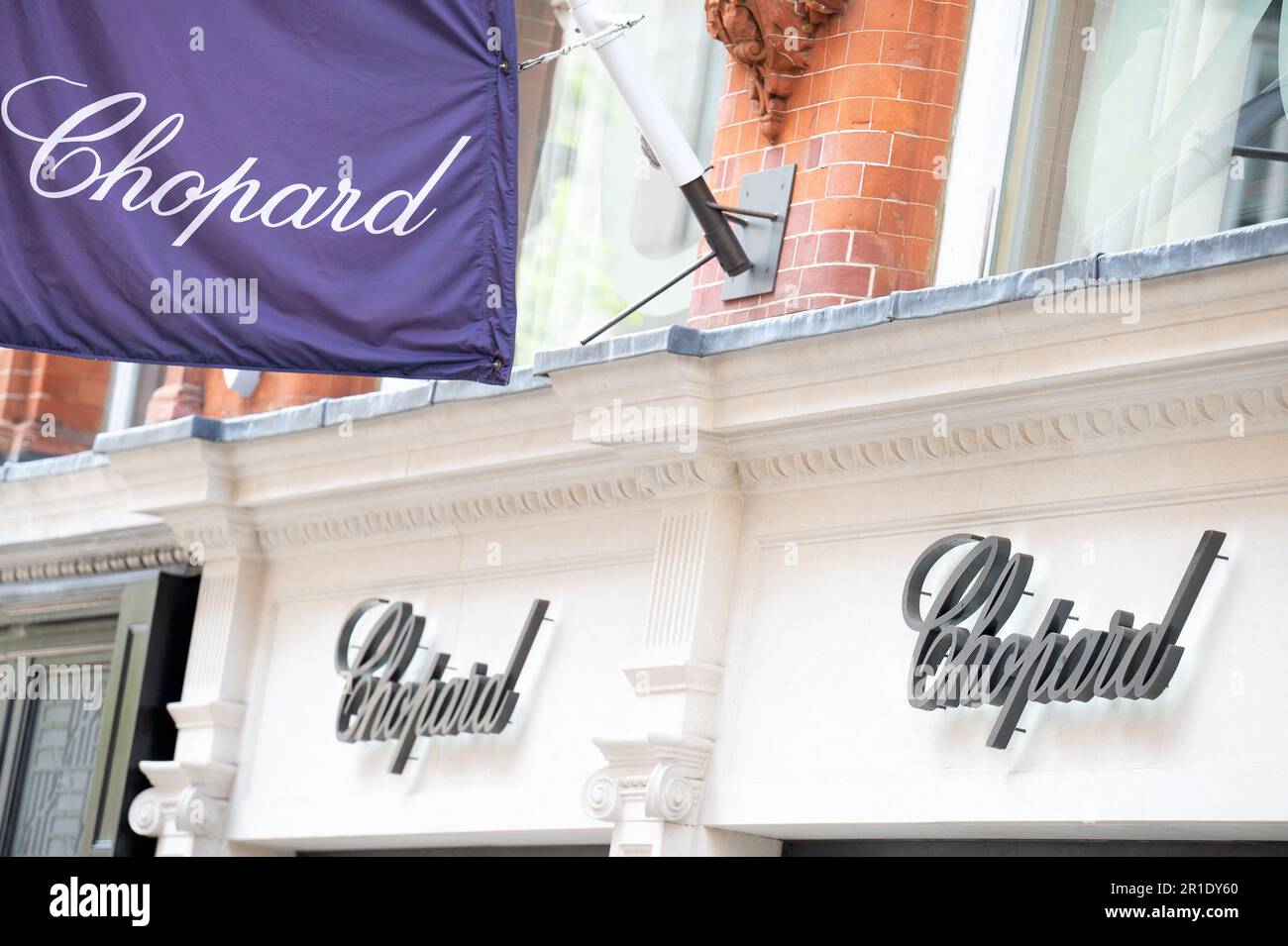 Chopard logo hi-res stock photography and images - Alamy