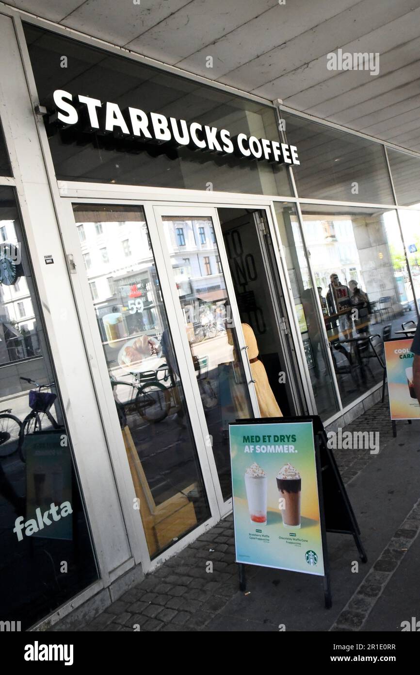 Masy 13, 2023/ Seattle coffee chain starbucks coffee cafe in danish ...