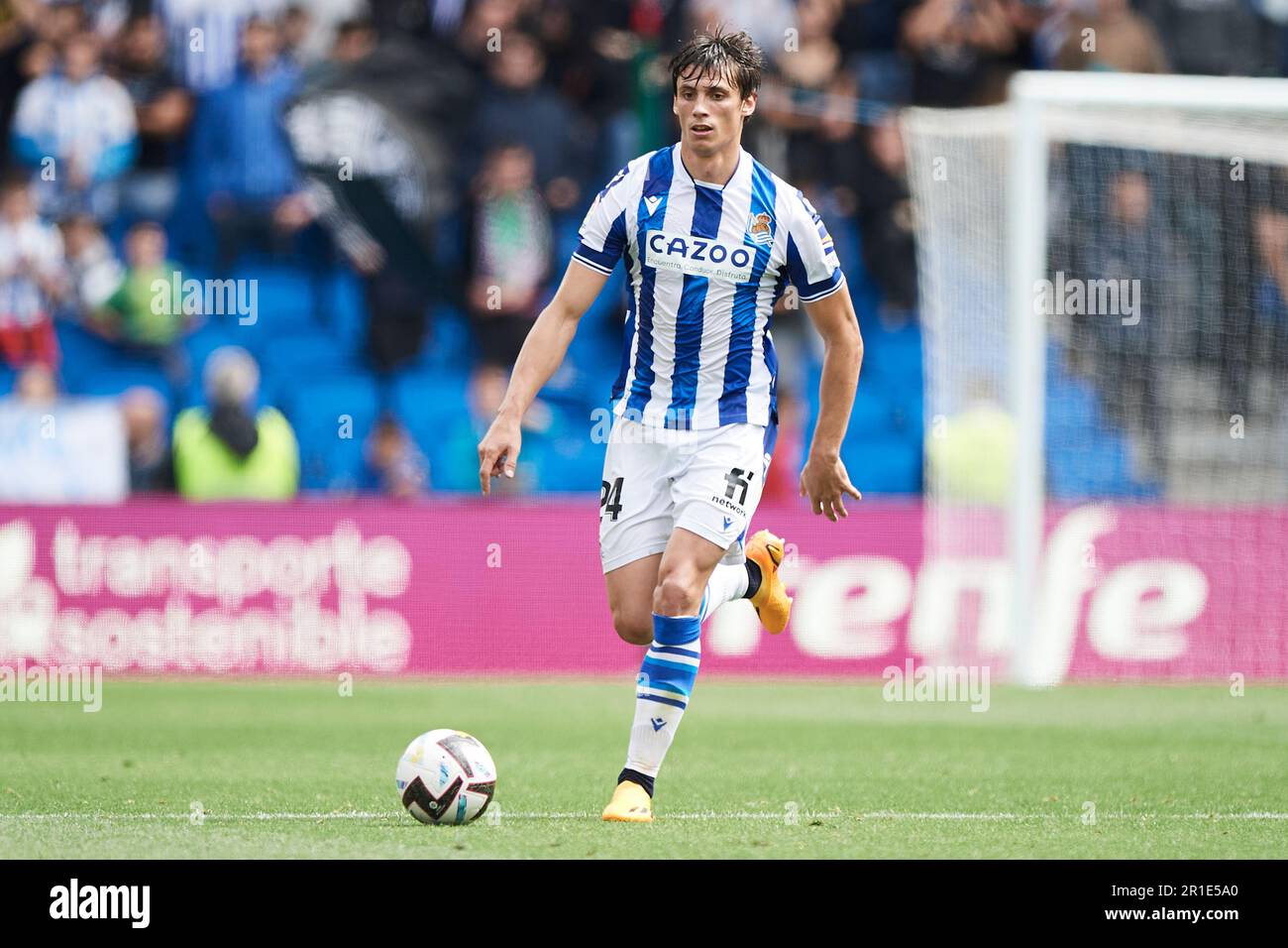 Robin le Normand of Real Sociedad in action during the La Liga ...