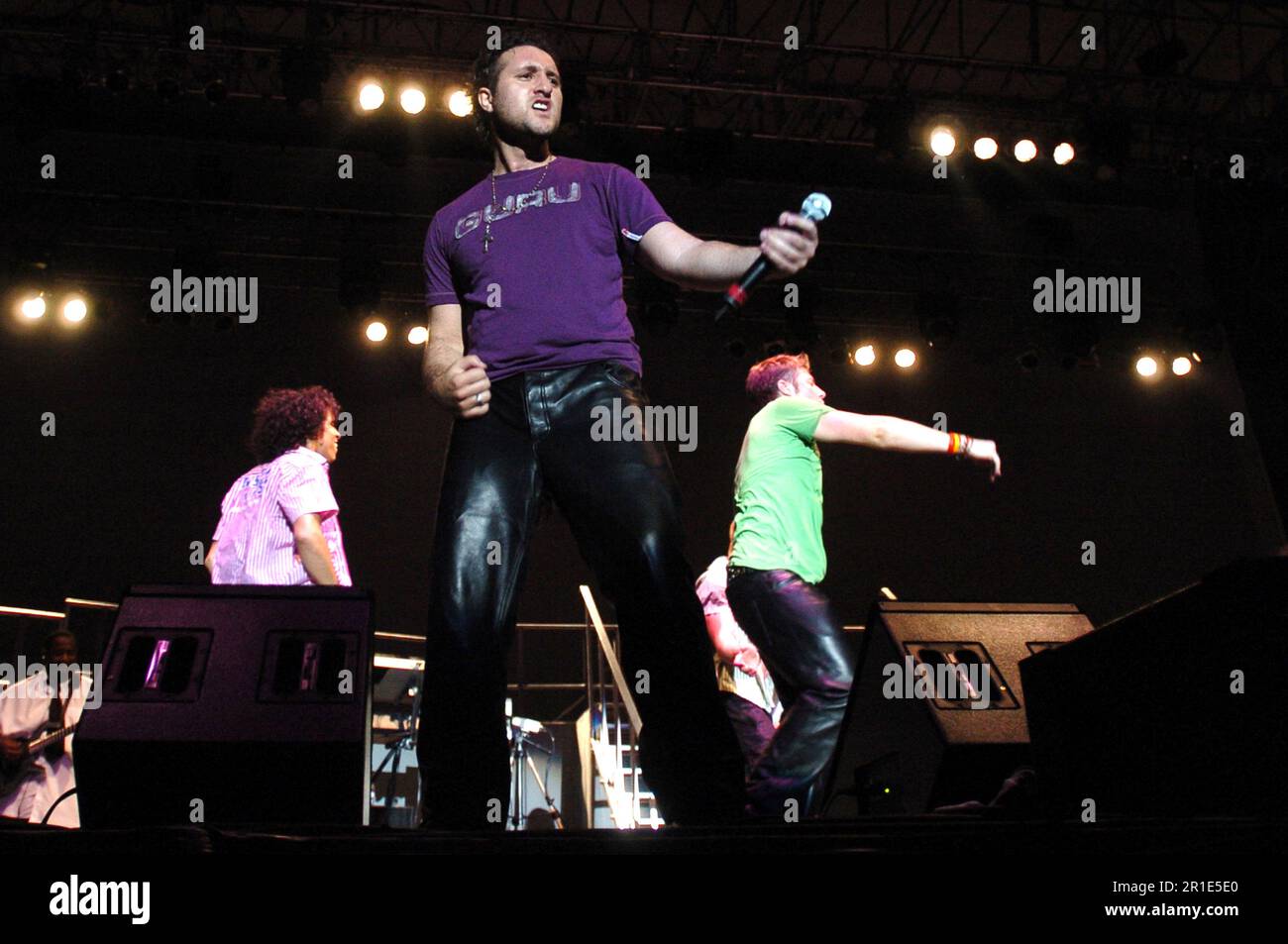 Anthony costa and simon webbe hi-res stock photography and images - Alamy