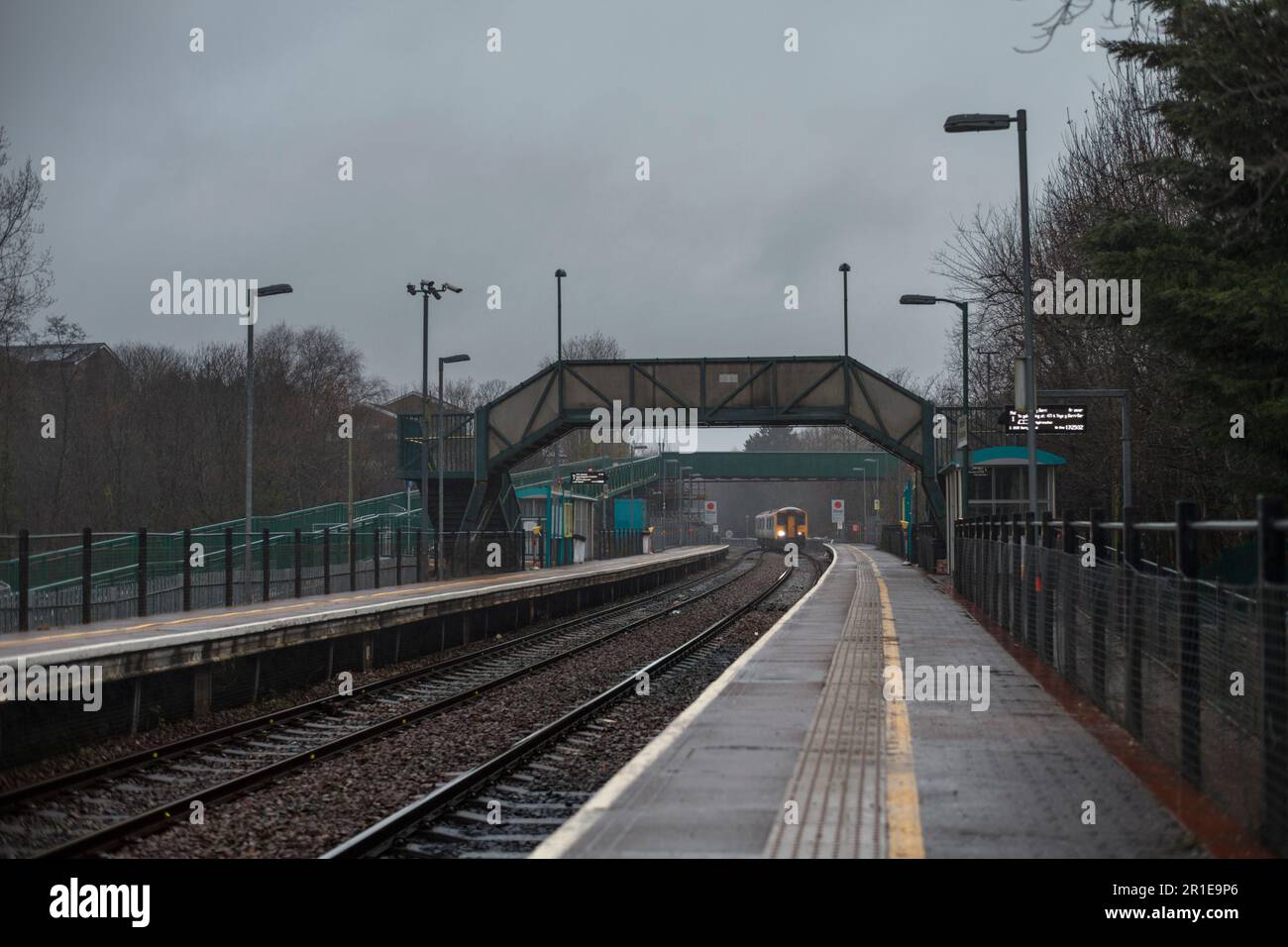 Welsh railway stations hi-res stock photography and images - Alamy