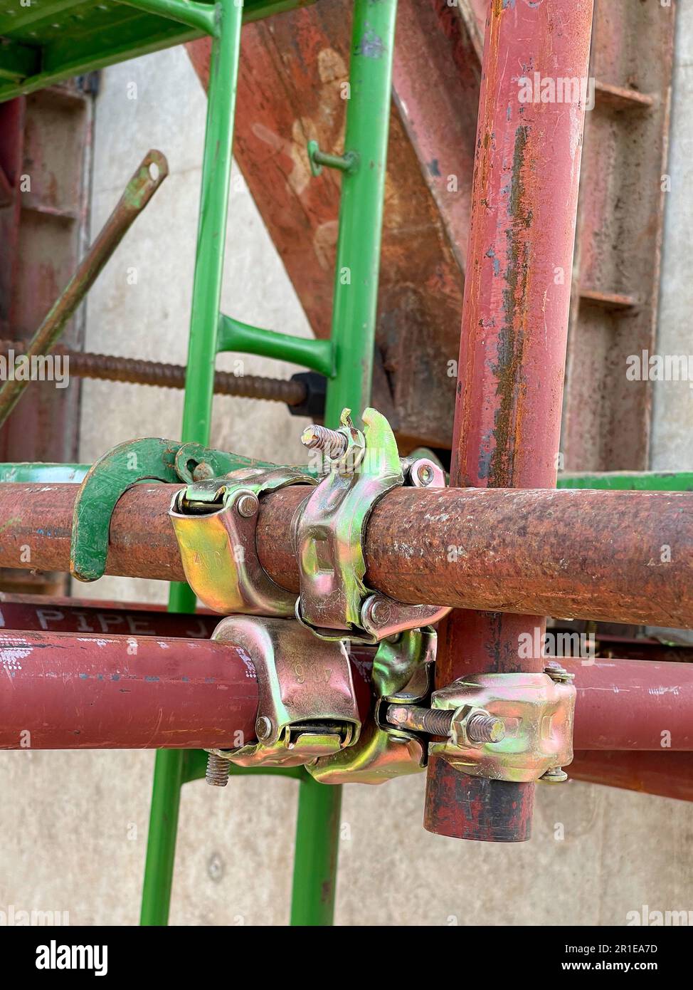 steel scaffolding joint on construction site, Construction clamp ...
