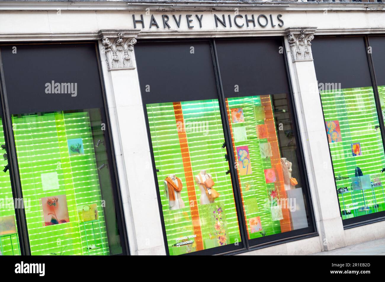 Harvey nichols shop in london hi-res stock photography and images - Alamy