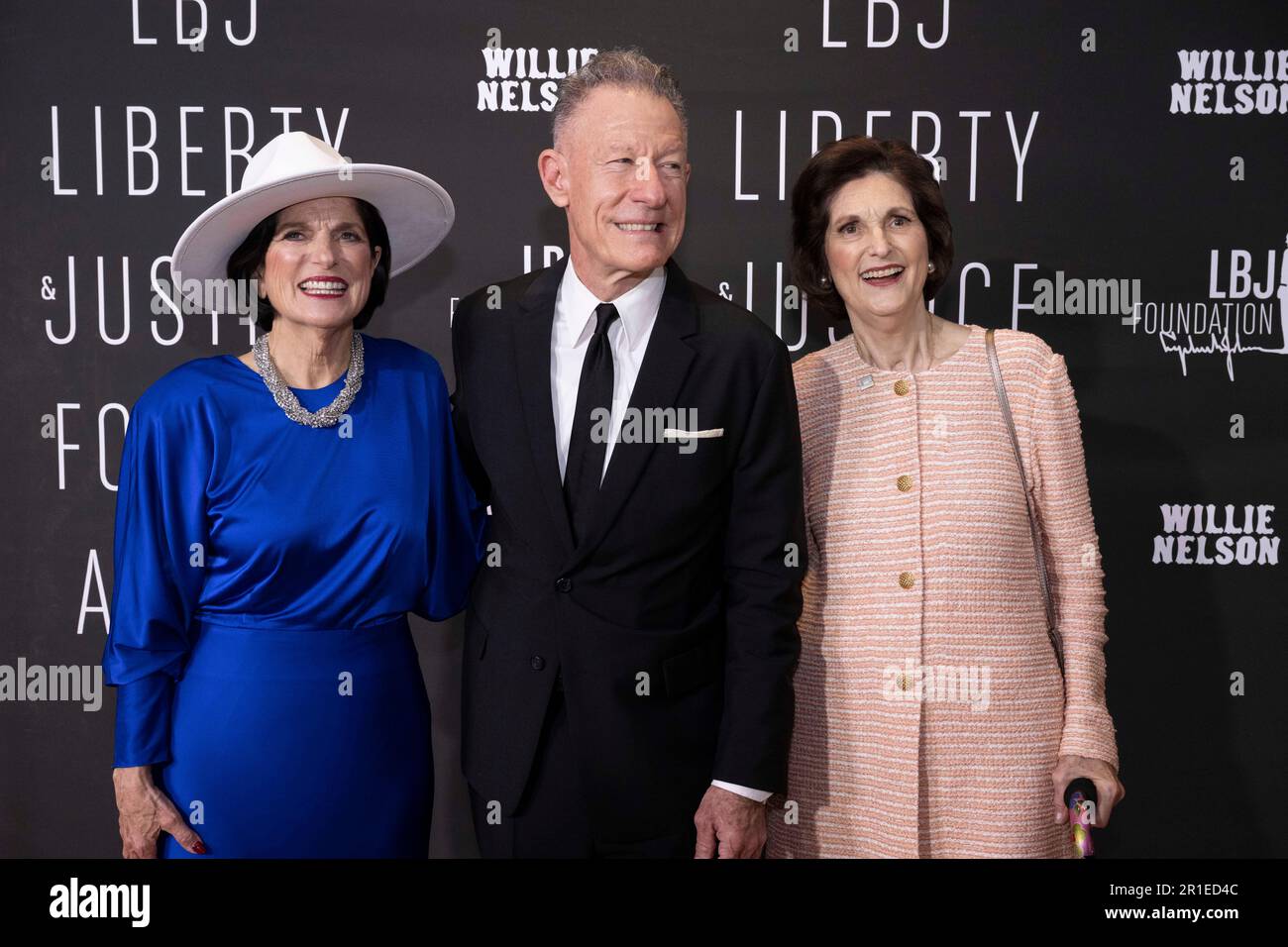 LBJ daughter LUCI BAINES JOHNSON (in blue dress) poses with her sister ...