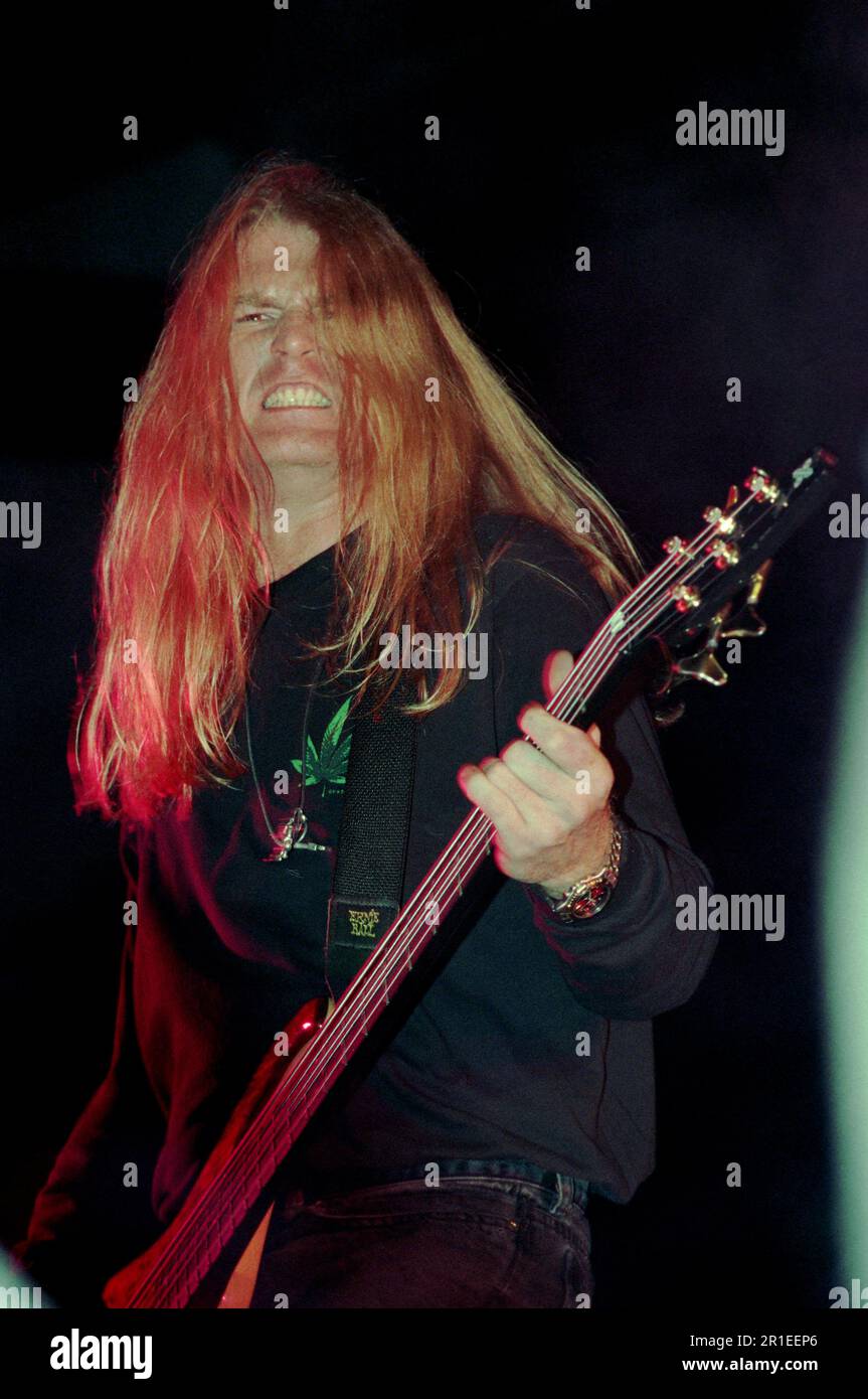 Sesto San Giovanni, Milan Italy 1993-11-15 : Dave Randi bassist of Damn ...