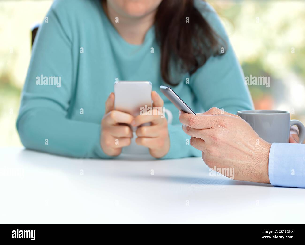 Multiple devices watching hi-res stock photography and images - Alamy
