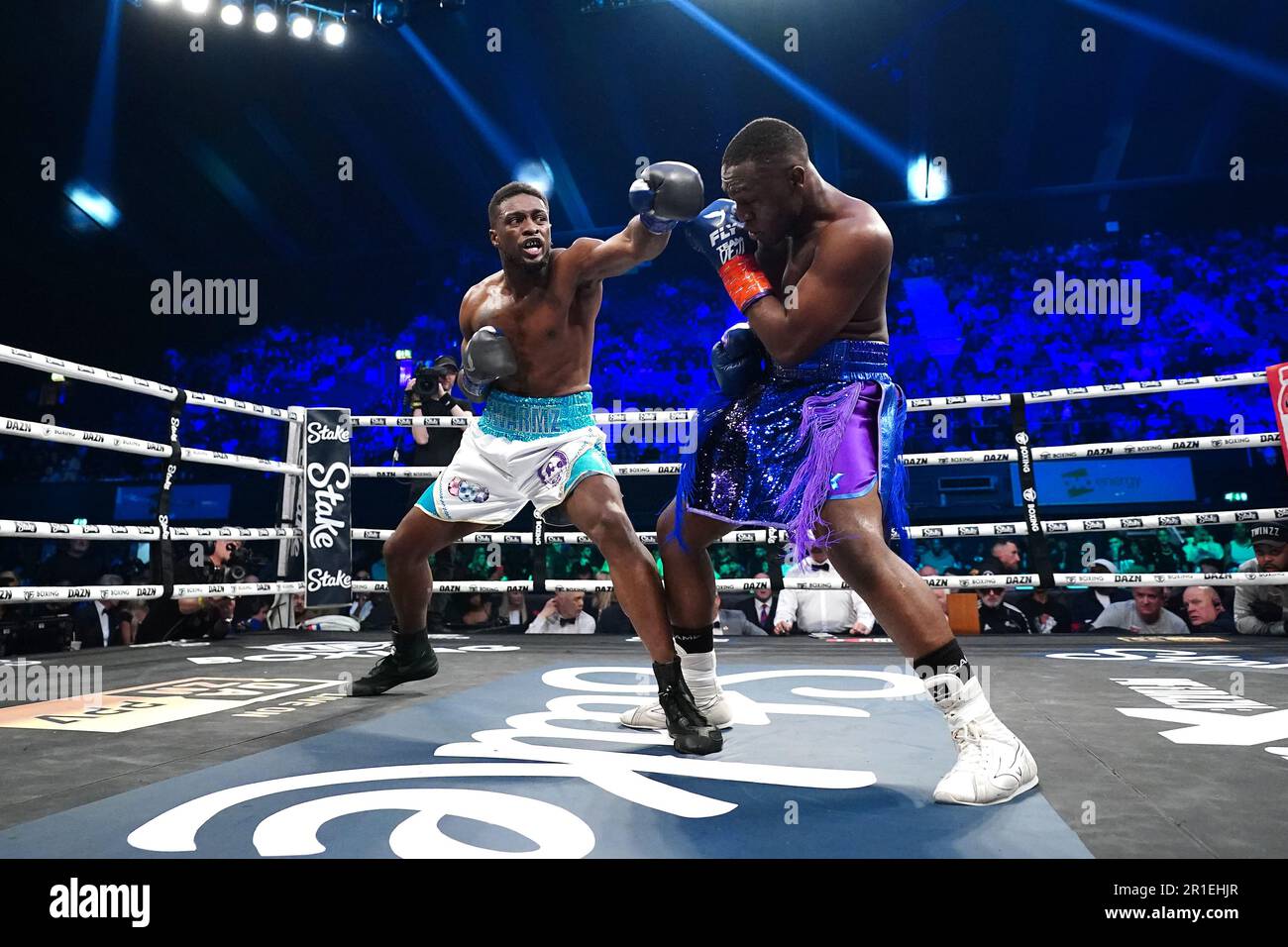 Swarmz (left) in action against Deji in the Lightheavyweight bout at ...