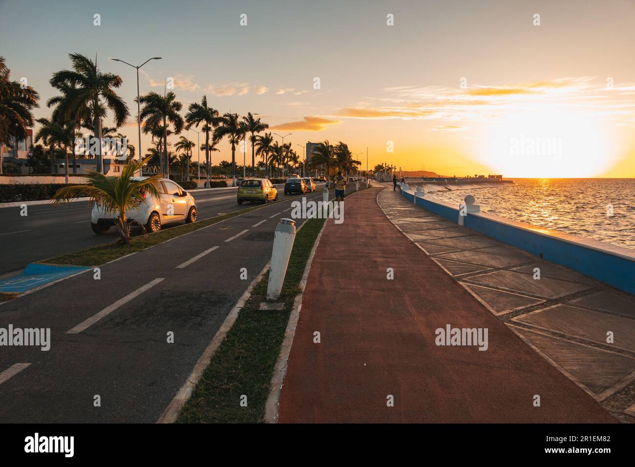 Campeche malecon hi-res stock photography and images - Alamy