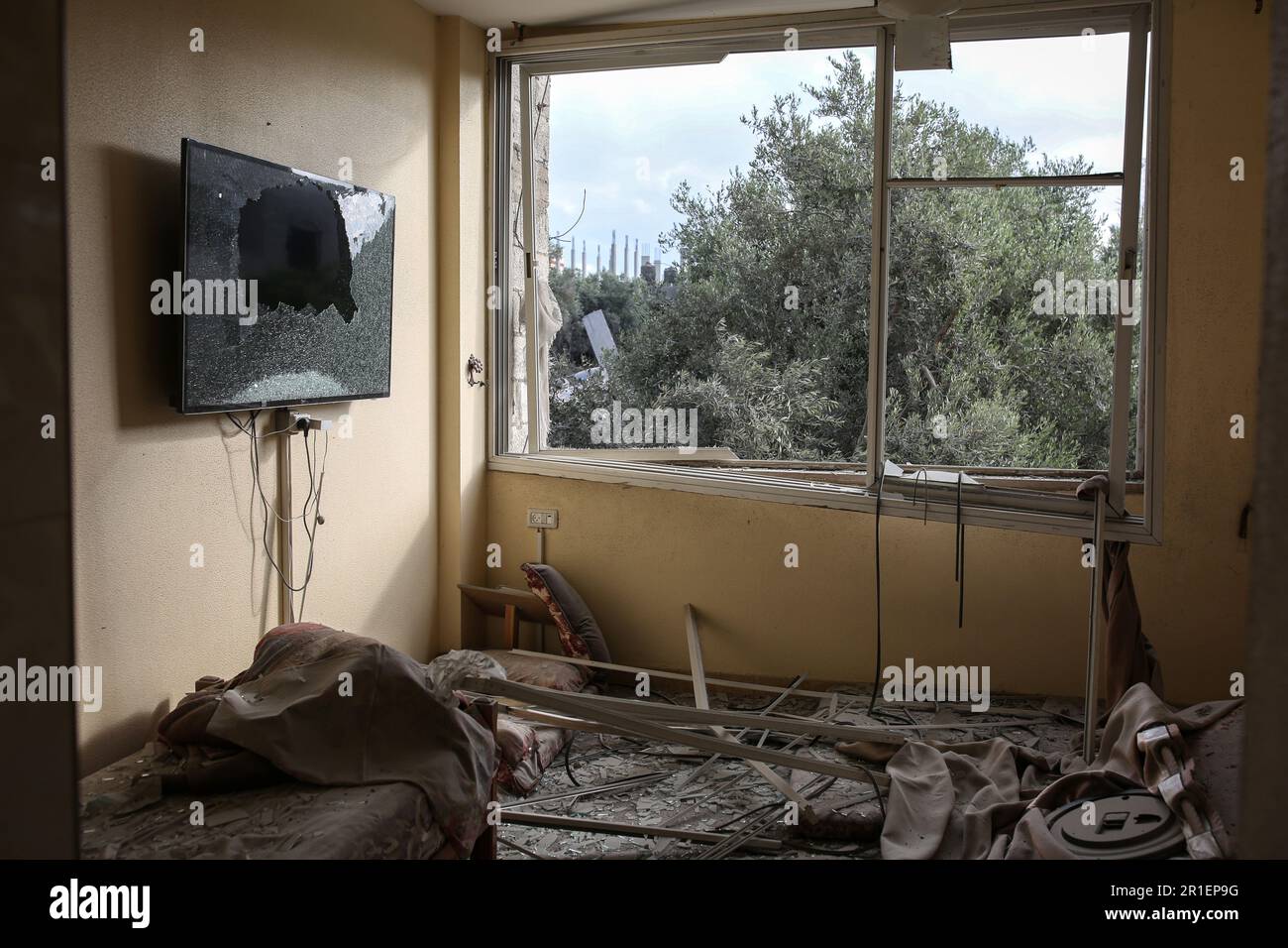 Gaza, Gaza Strip, Palestine. 13th May, 2023. Huge destruction in homes ...