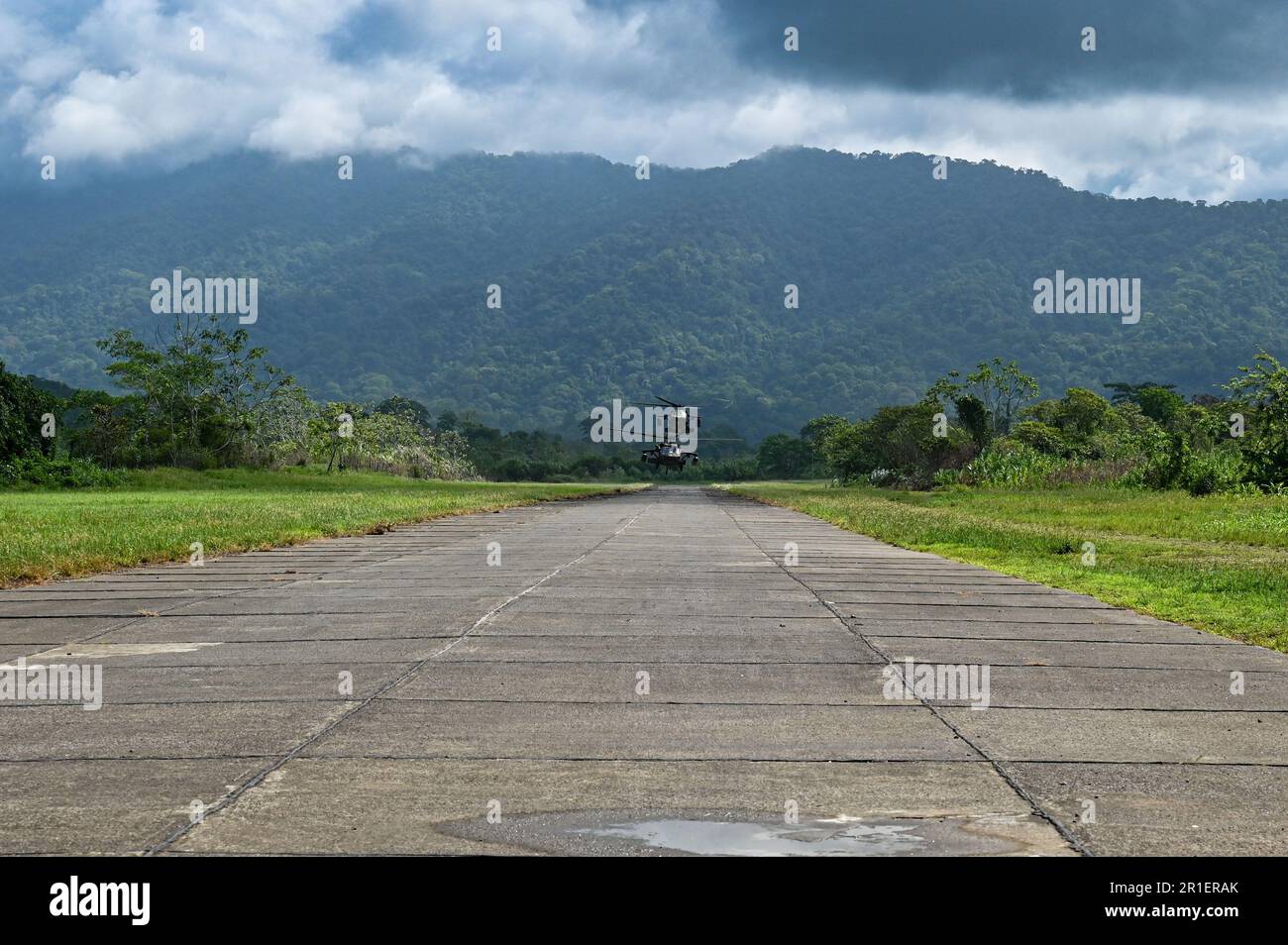 (U.S. Air Force photo by Tech. Sgt. Duncan McElroy Stock Photo - Alamy