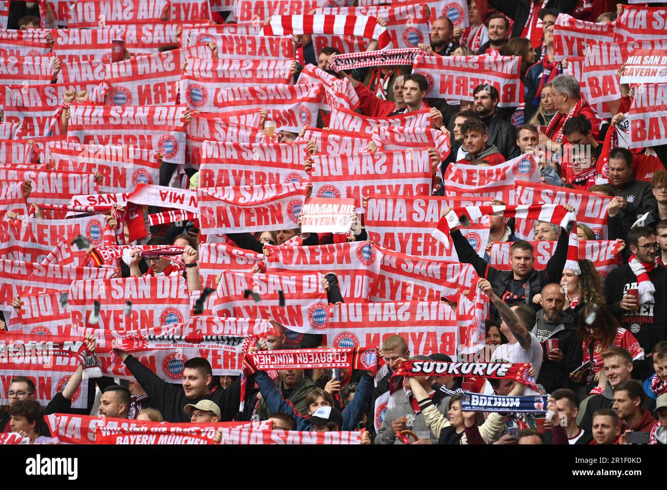 Soccer football signs banners hi-res stock photography and images - Alamy