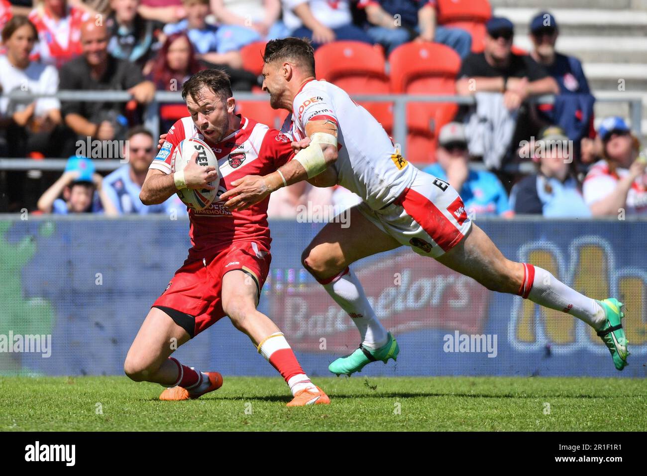 St. Helens, England - 13th May 2023 - Tommy Makinson of St Helens ...