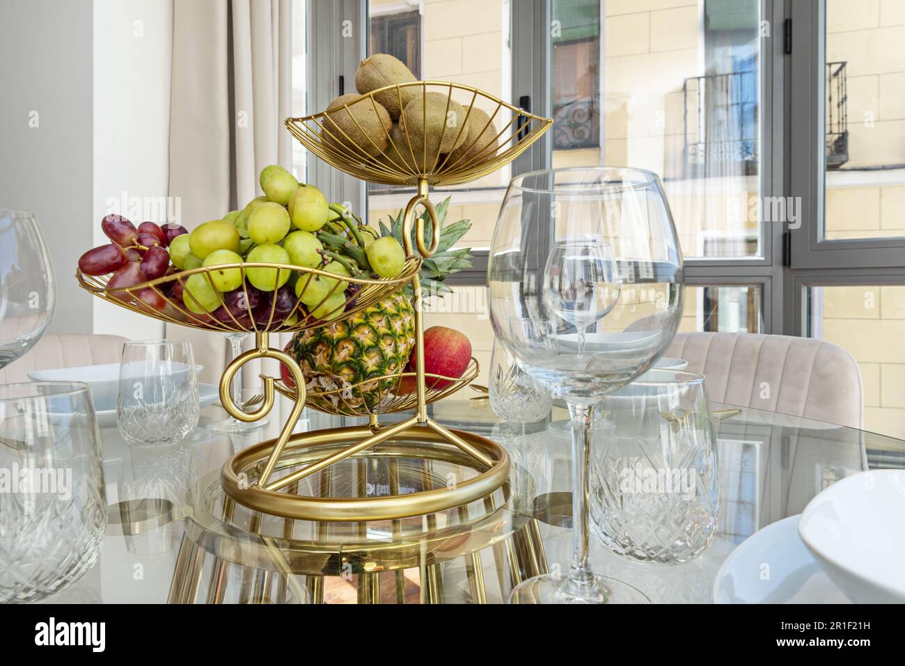 Pineapple Dining Room Table