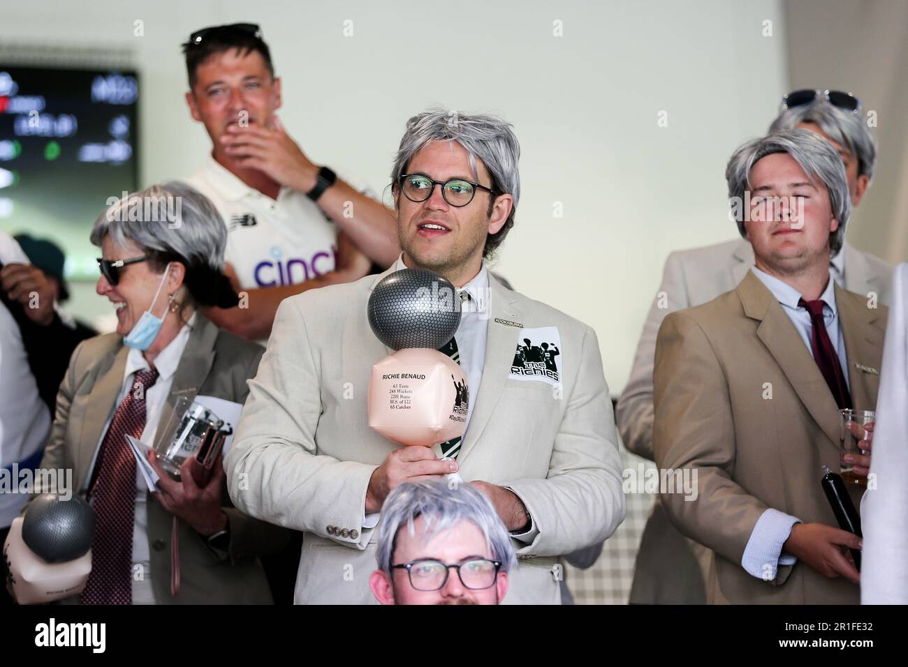 Boxing match winner cheer hi-res stock photography and images - Alamy