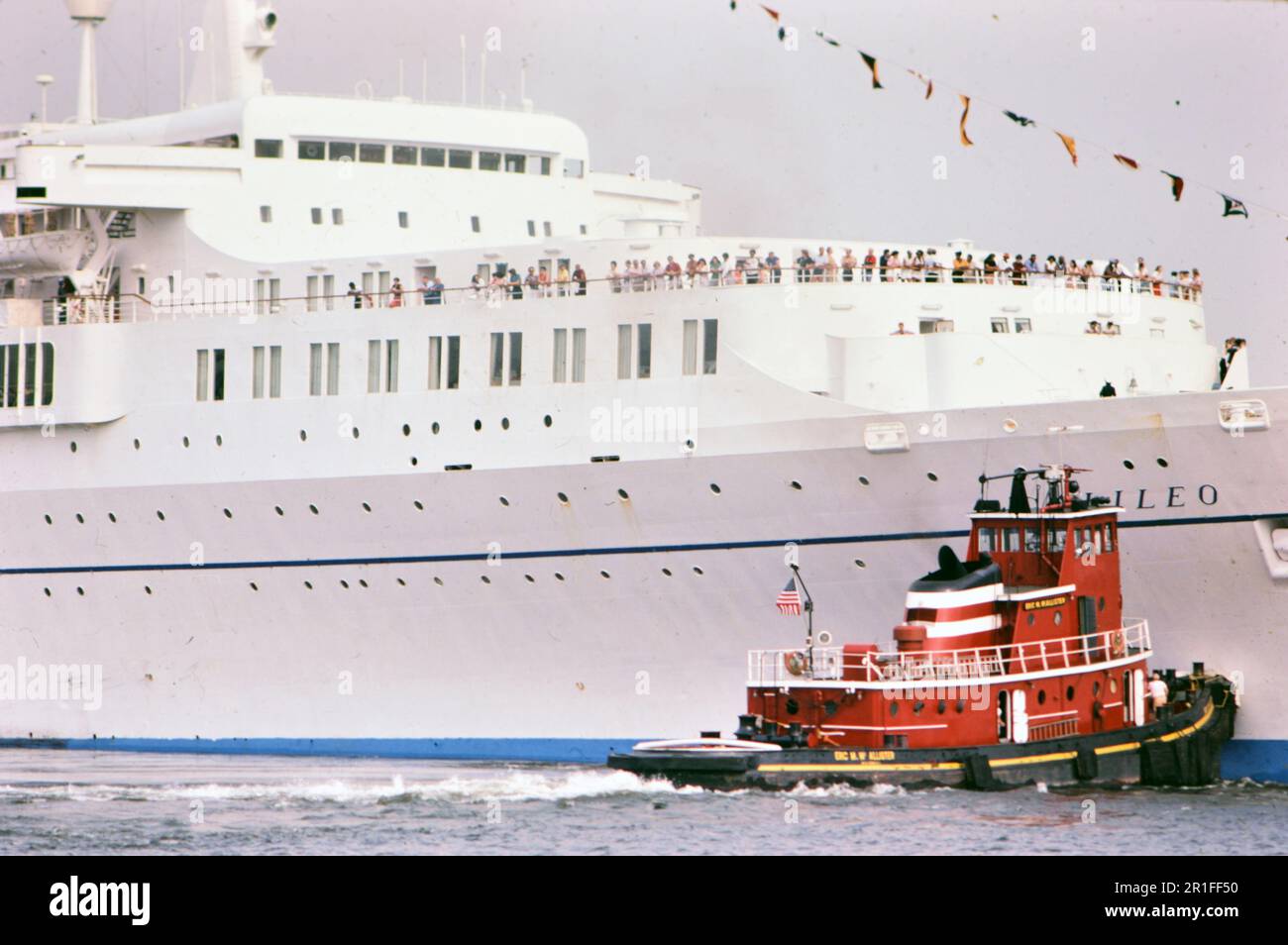 Galileo cruise ship hi-res stock photography and images - Alamy