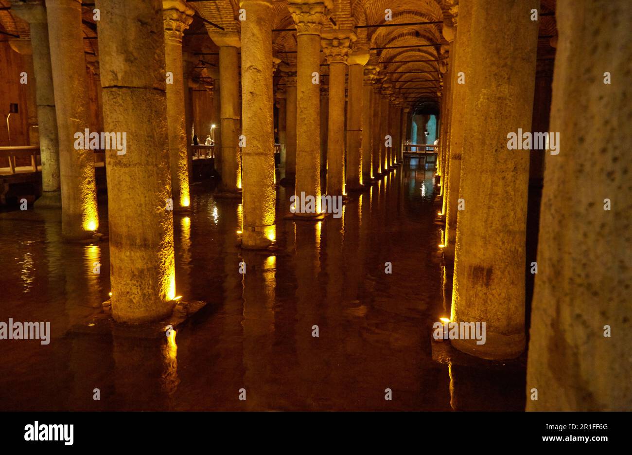 The massive Byzantine Basilica Cistern beneath the ground in Istanbul ...
