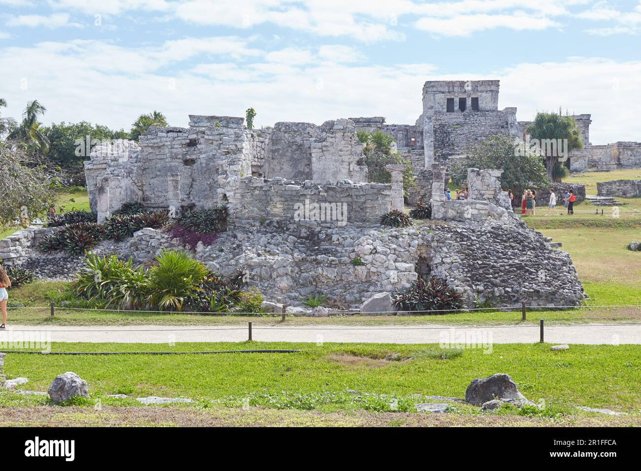 The scenic ruins of Tulum, the only ancient Mayan city built on a cliff ...