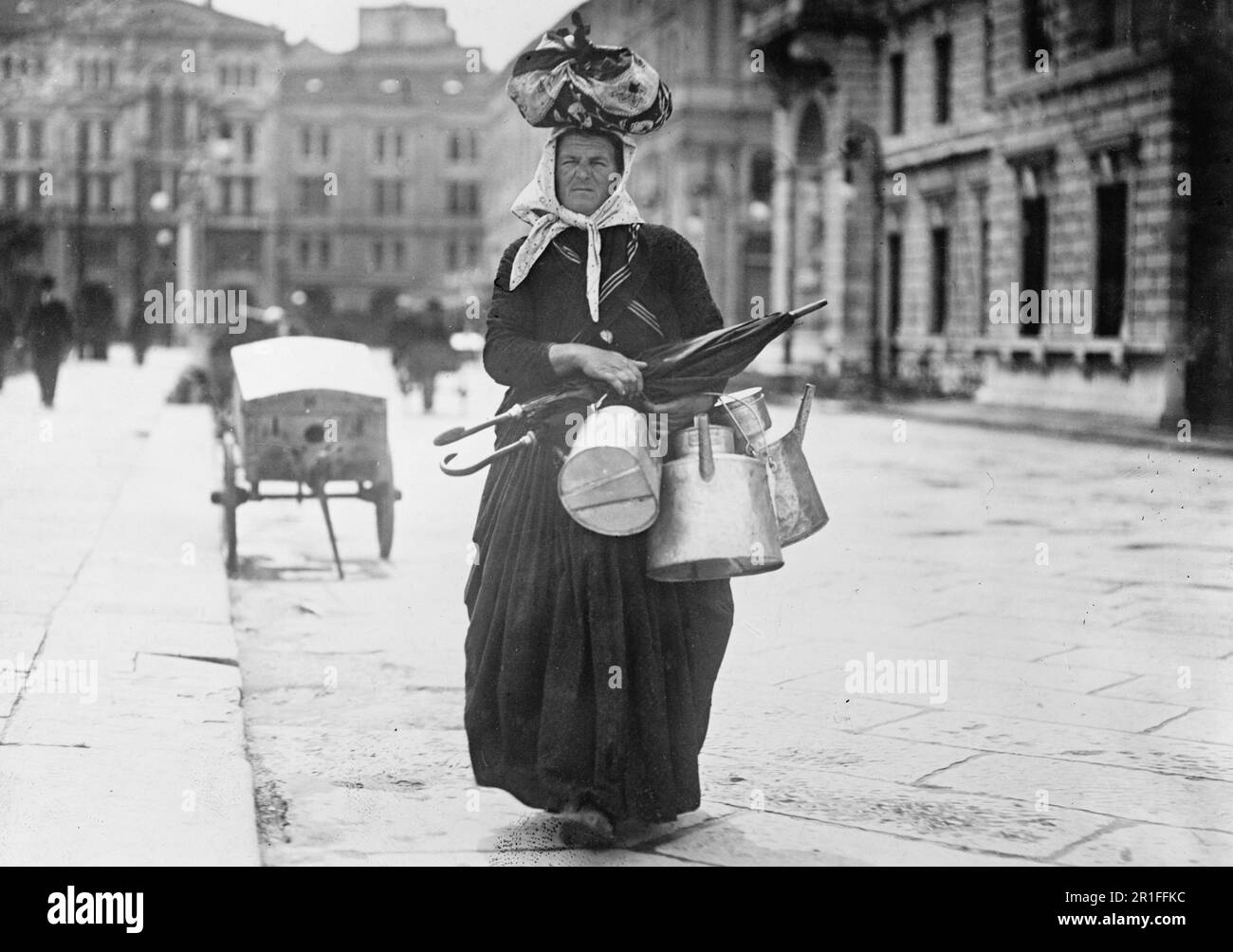 1910s trieste woman hi-res stock photography and images - Alamy