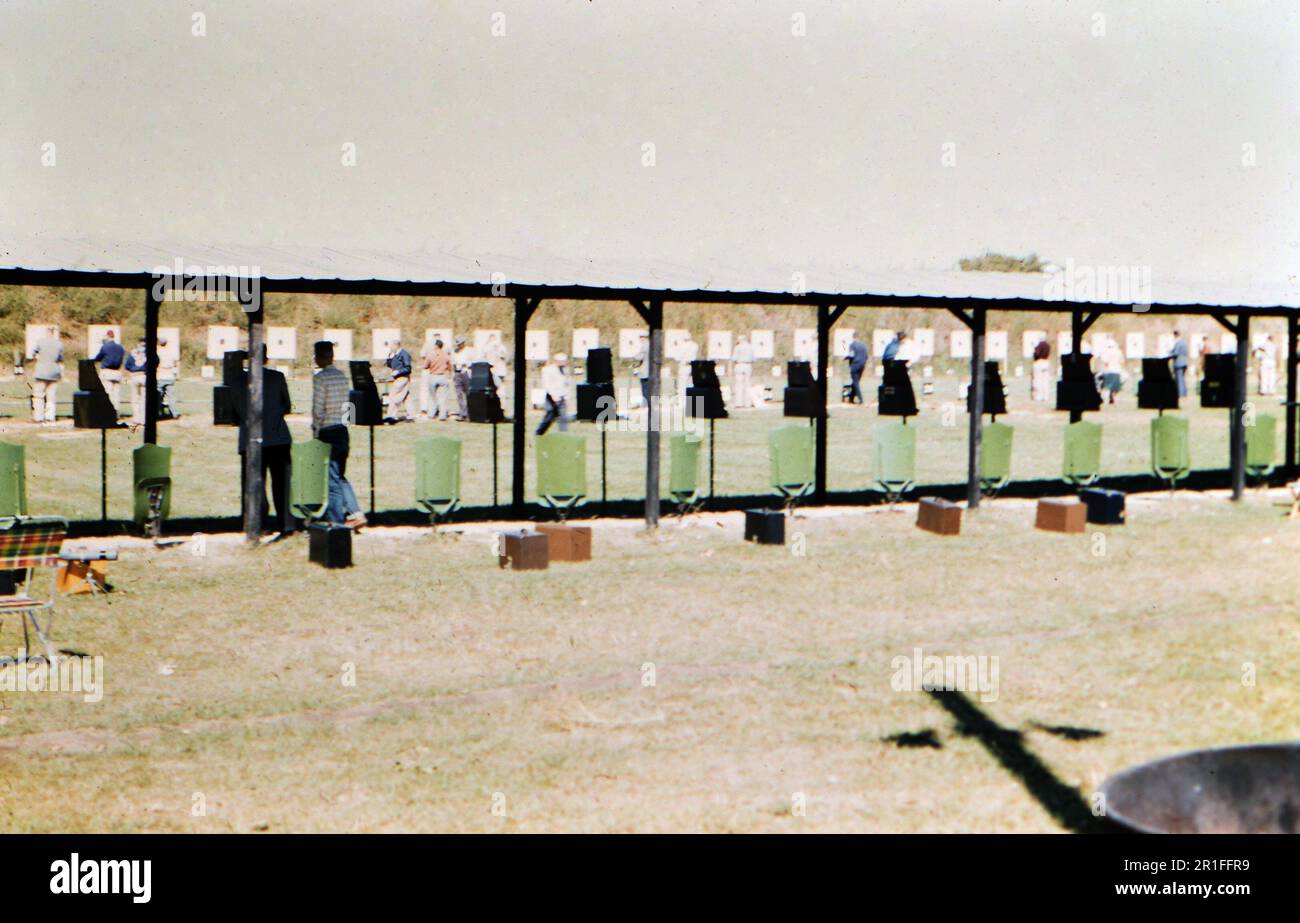 1950s shooting range hi-res stock photography and images - Alamy