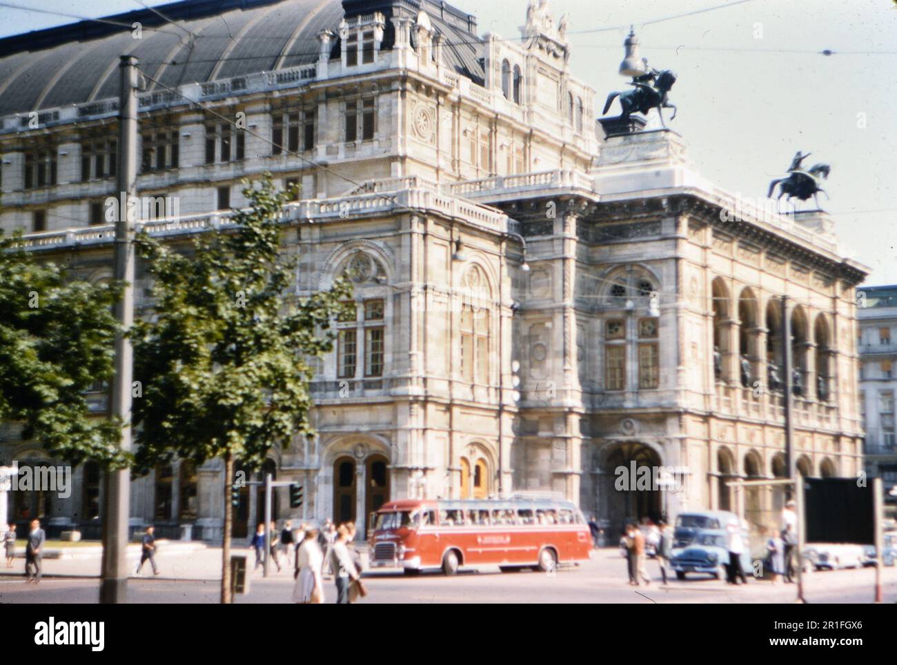 1960 bus hi-res stock photography and images - Alamy