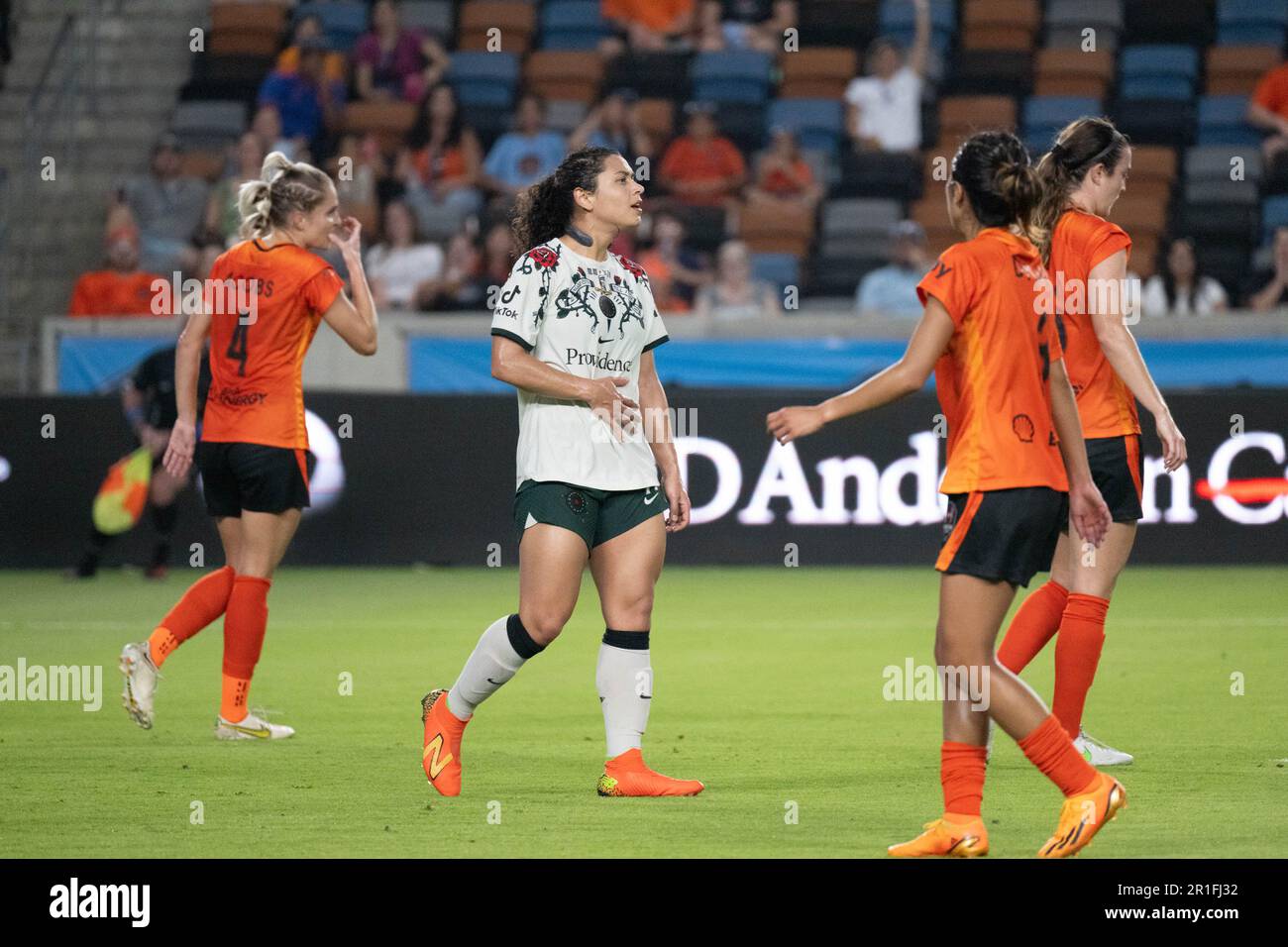 Shell energy stadium hi-res stock photography and images - Alamy