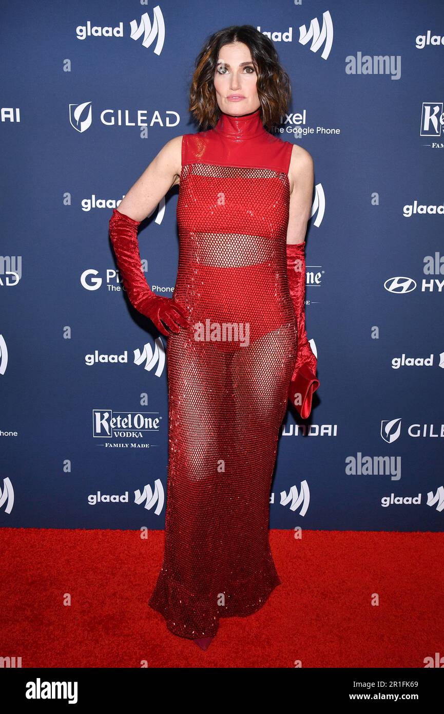 Idina menzel gay hi-res stock photography and images - Alamy