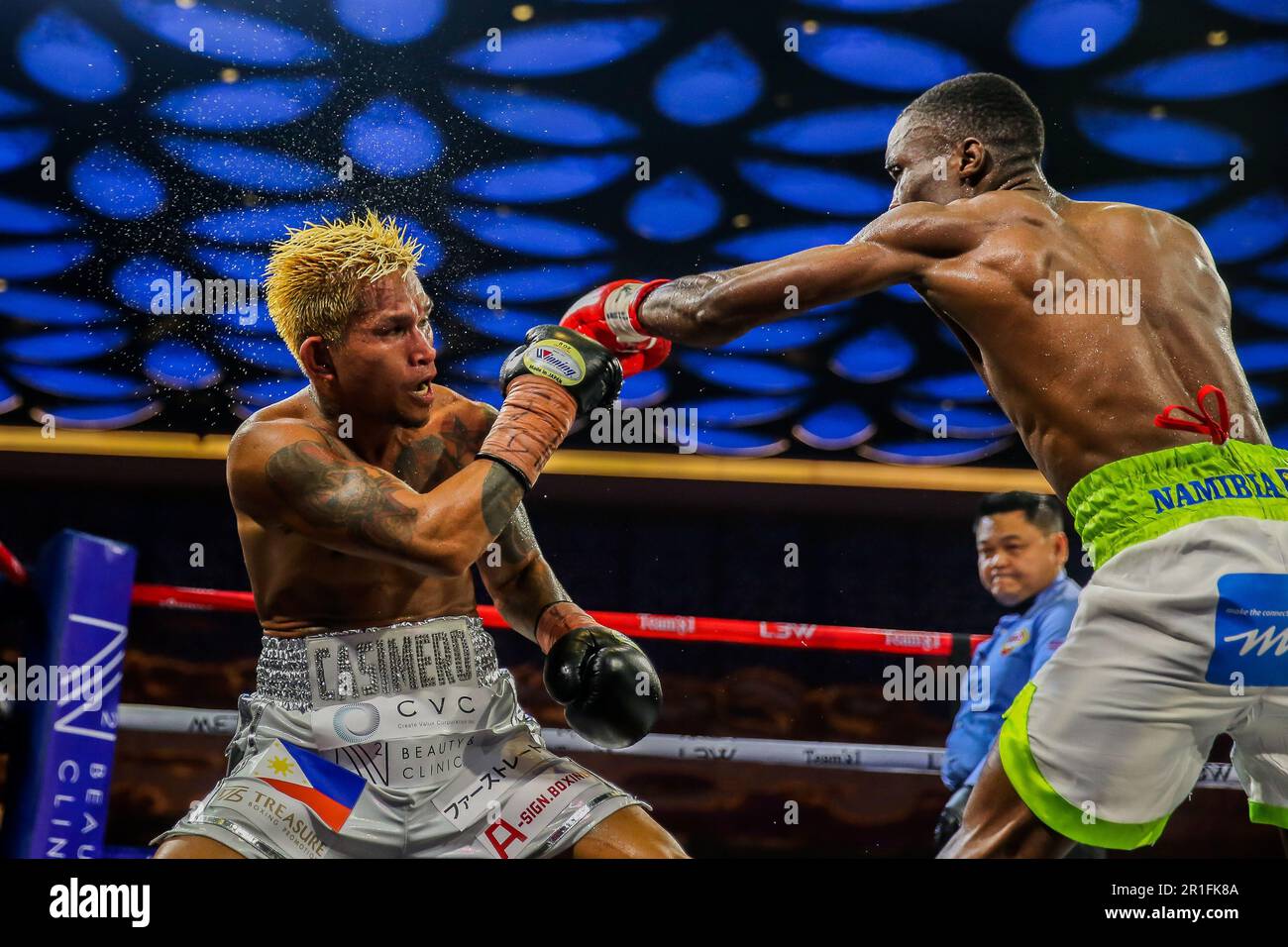 Paranaque City, Philippines. 13th May, 2023. John Riel Casimero (L) of ...