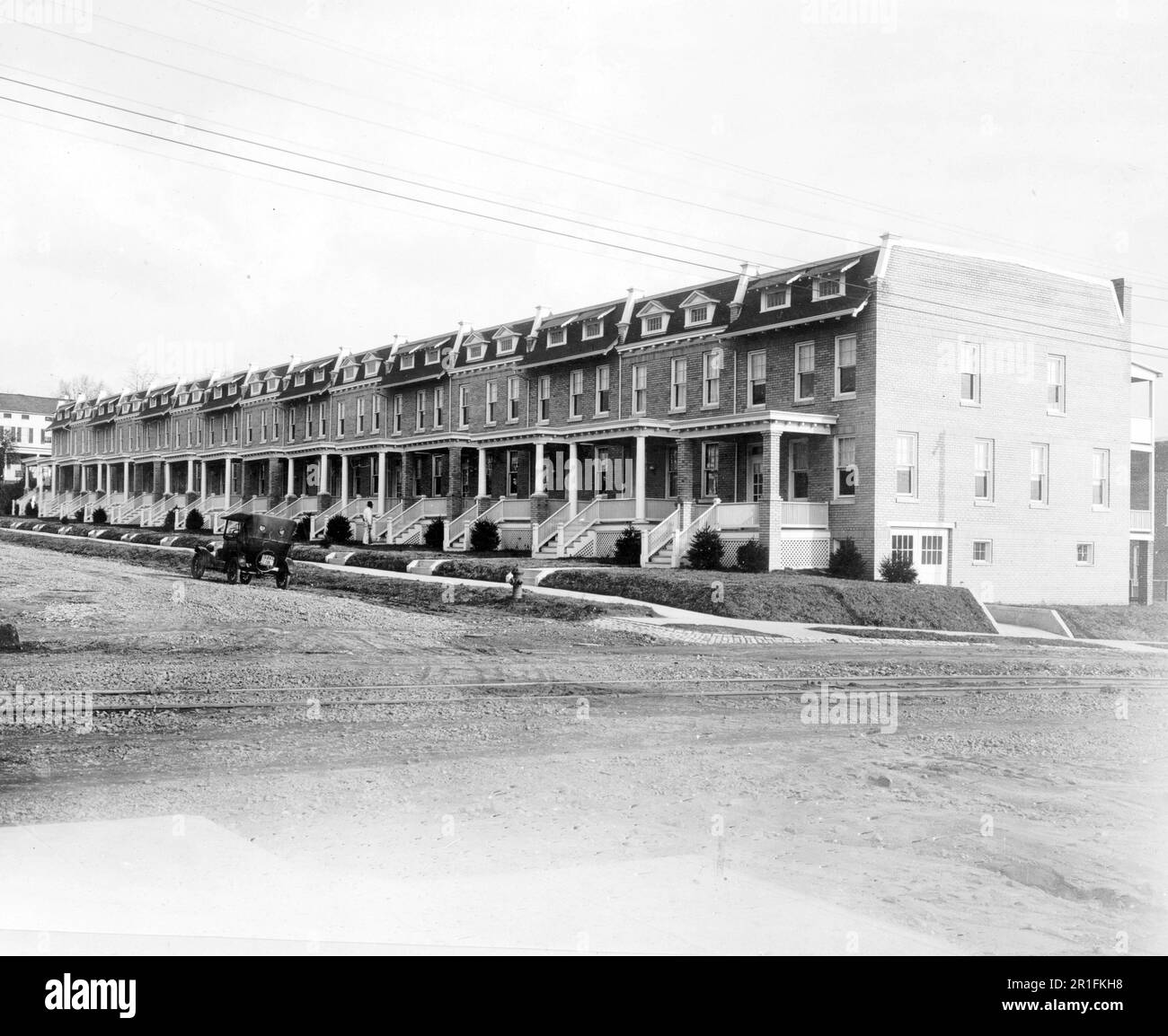 Archival Photo: Row houses in the 5500 block of 13th St. N.W ...
