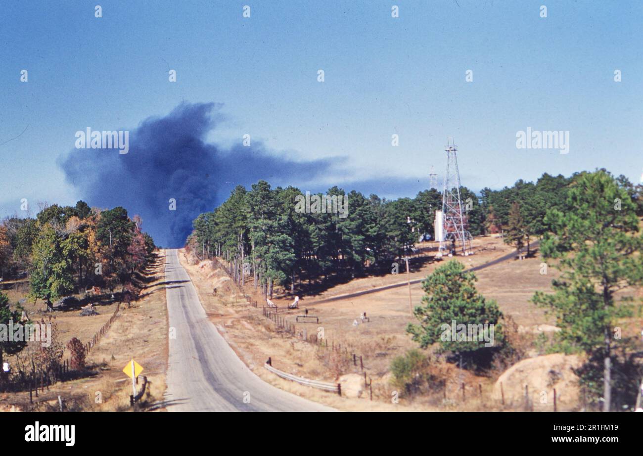 Vintage photos from 1950’s hi-res stock photography and images - Alamy