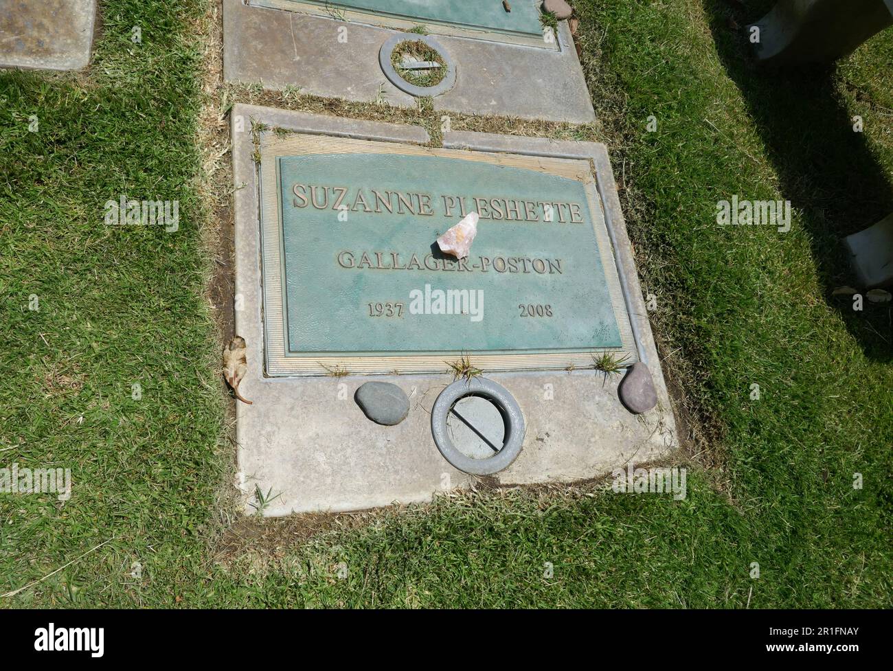Los Angeles, California, USA 12th May 2023 Actress Suzanne Pleshette ...