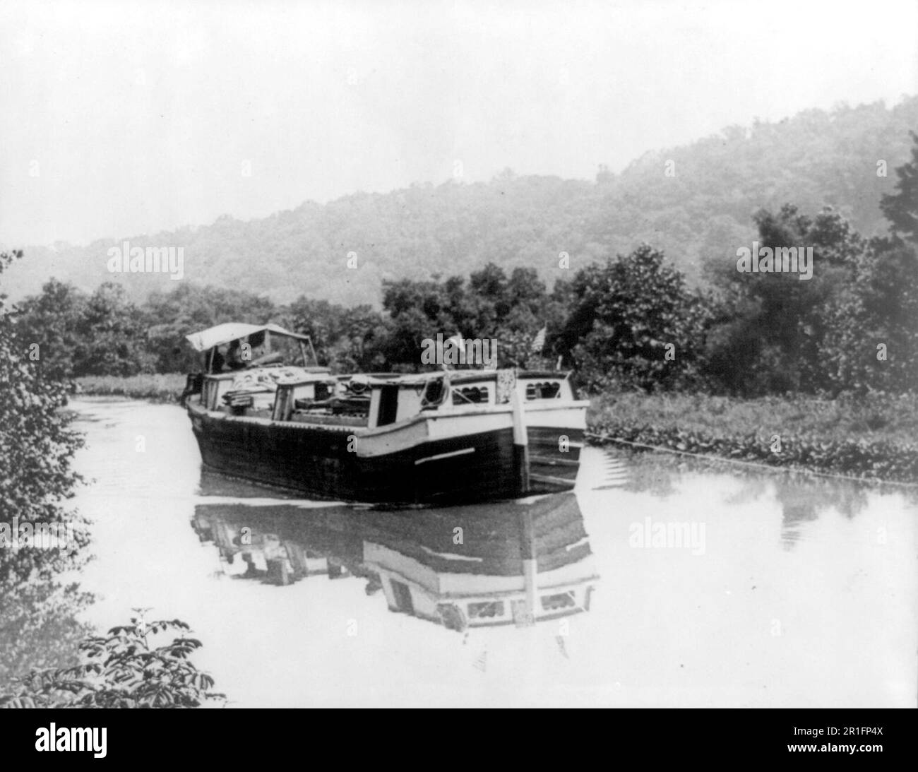 Archival Photo: Boat sailing on the C & O Canal ca. 1910s or 1920s ...