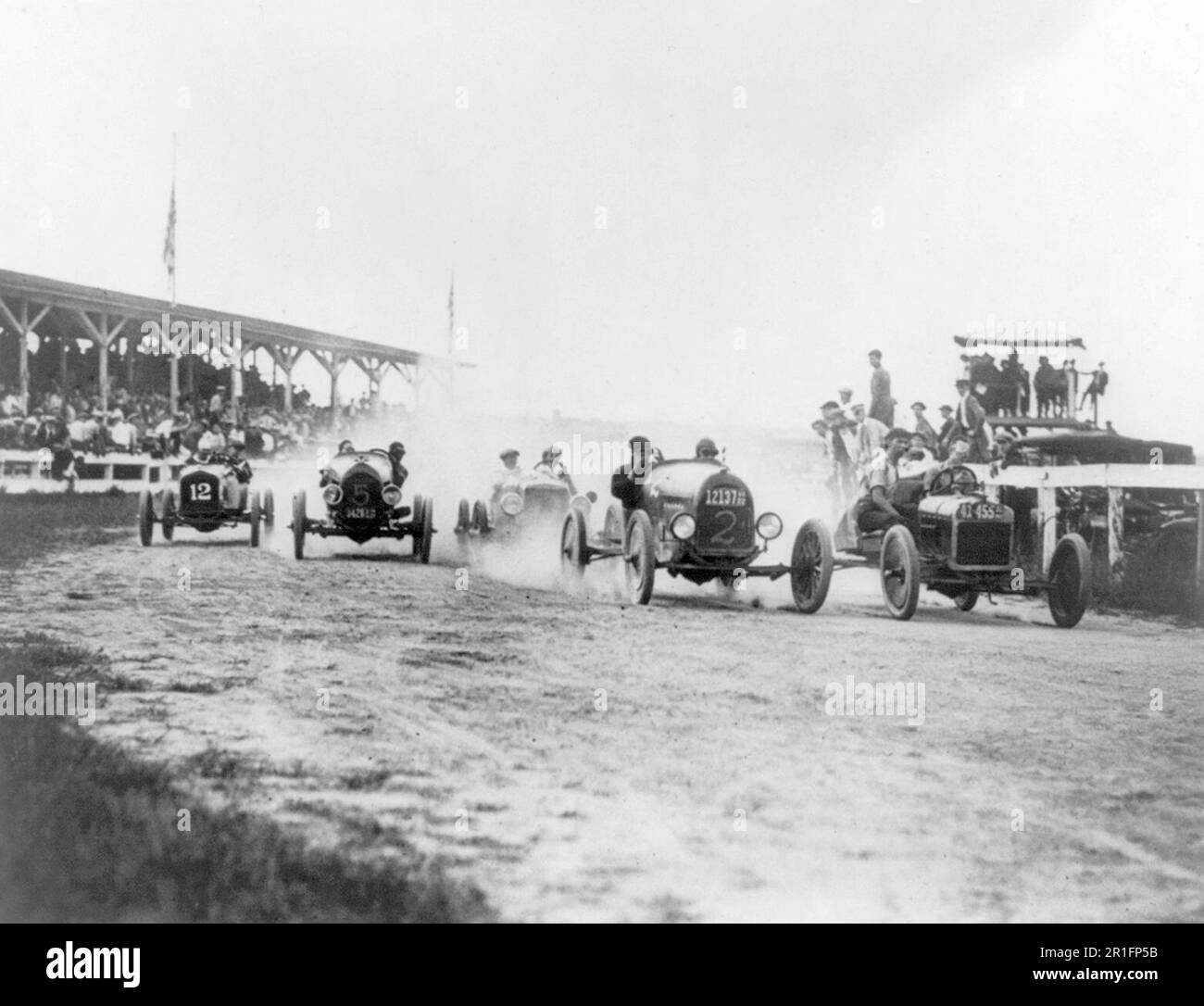Archival Photo: Auto racing ca. 1922 Stock Photo - Alamy