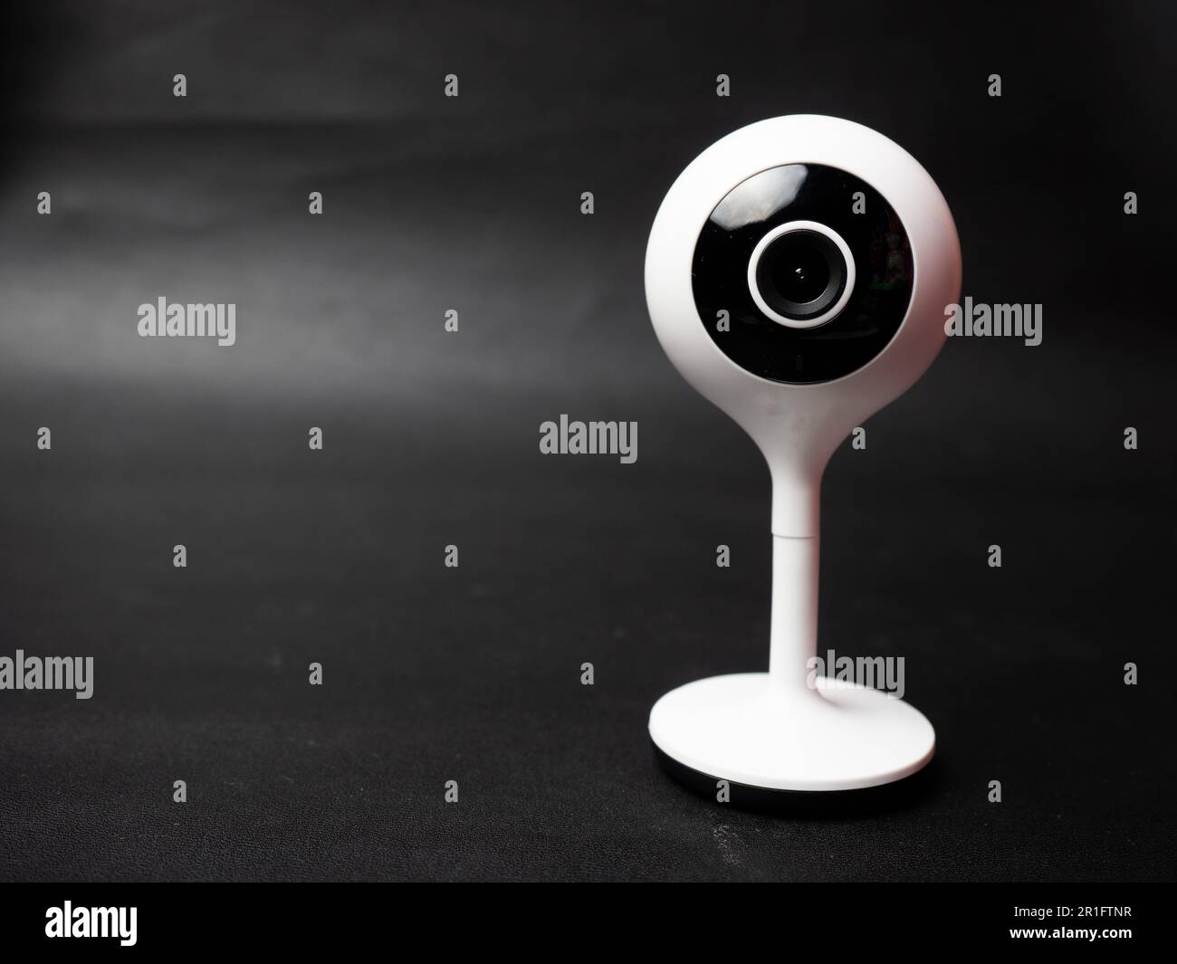 Cctv cameras indoor hi-res stock photography and images - Alamy