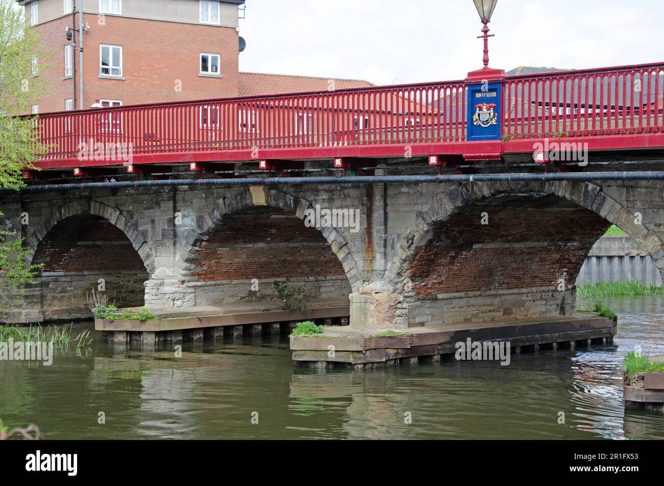 Stone built bridge over the River Trent. Archway bridge stone built ...