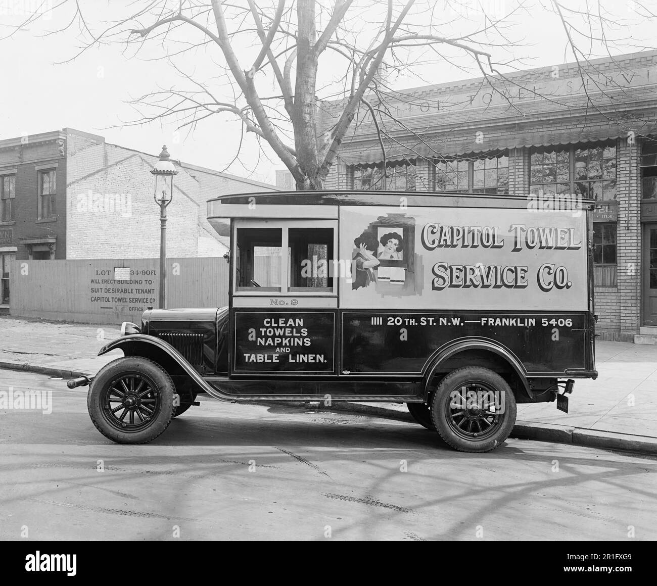 Vintage truck 1920s hi-res stock photography and images - Alamy