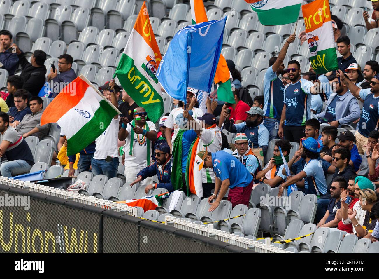 Indian cricket fans hi-res stock photography and images - Alamy