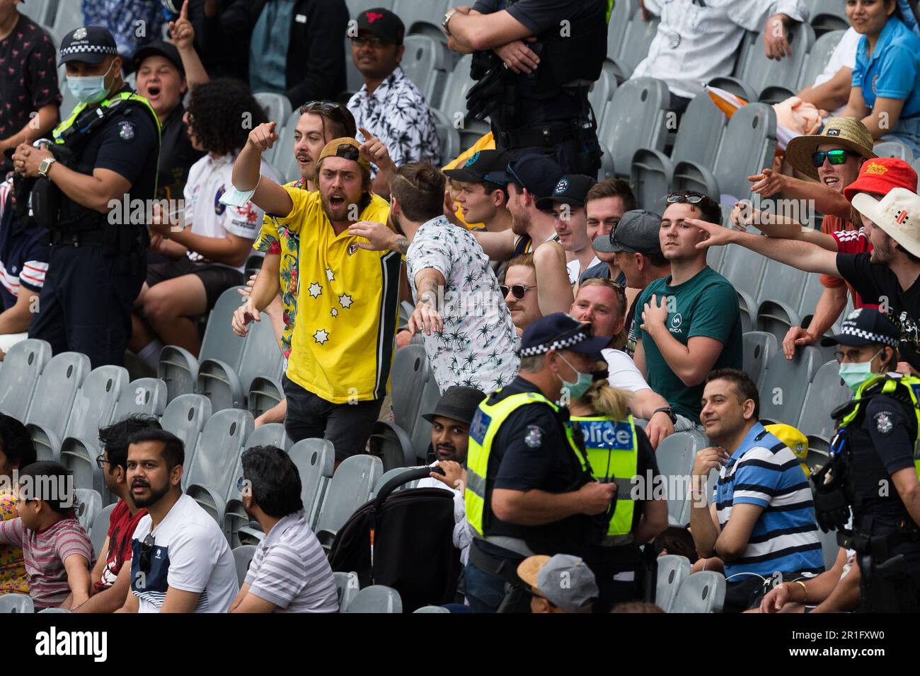 Australian cricket baggy green hi-res stock photography and images - Alamy