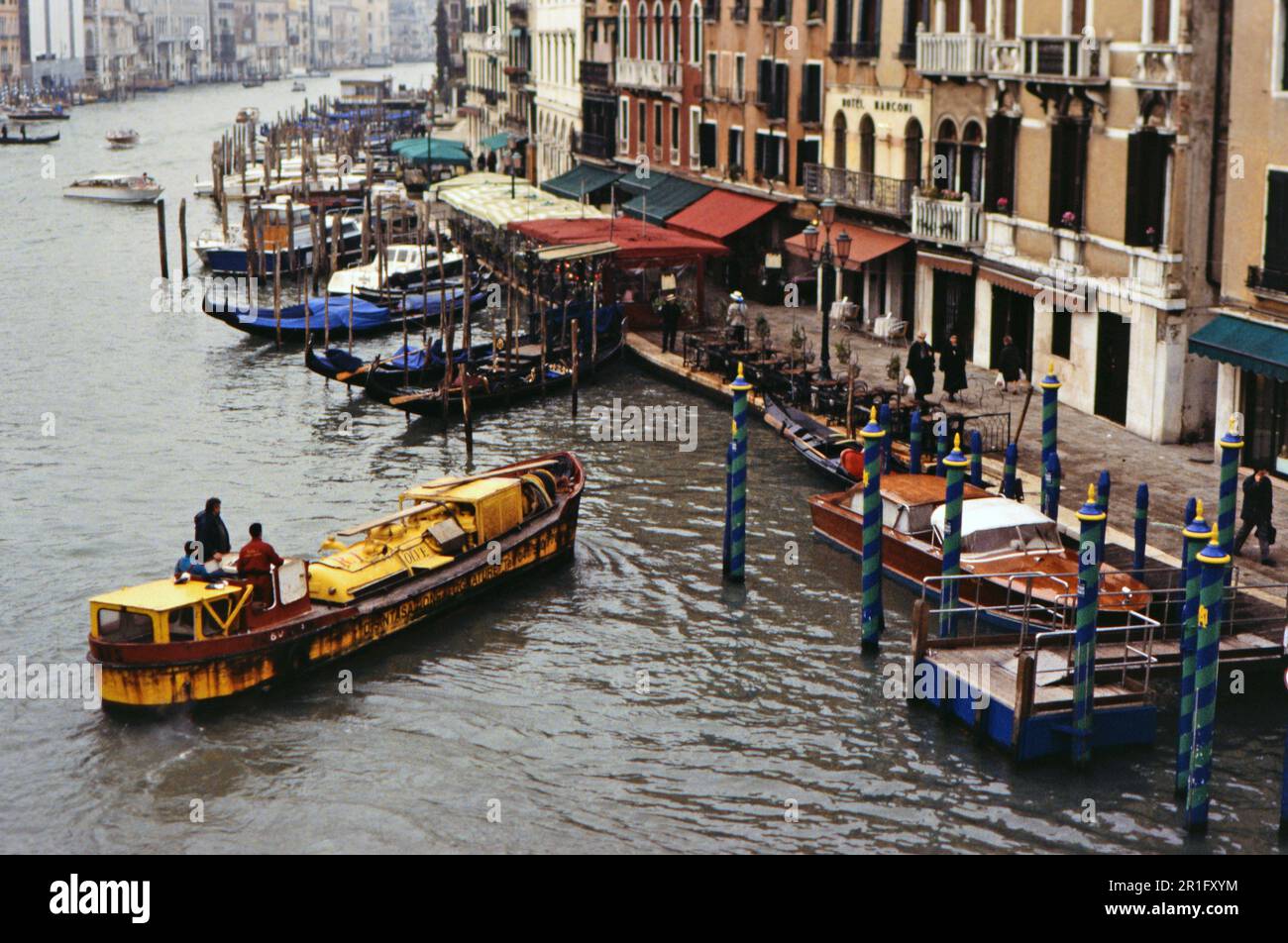 Year 2000 venice hi-res stock photography and images - Alamy