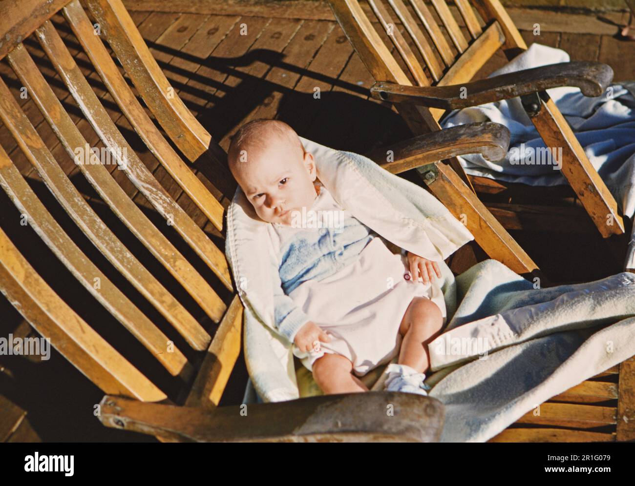 1958 infant hi-res stock photography and images - Alamy